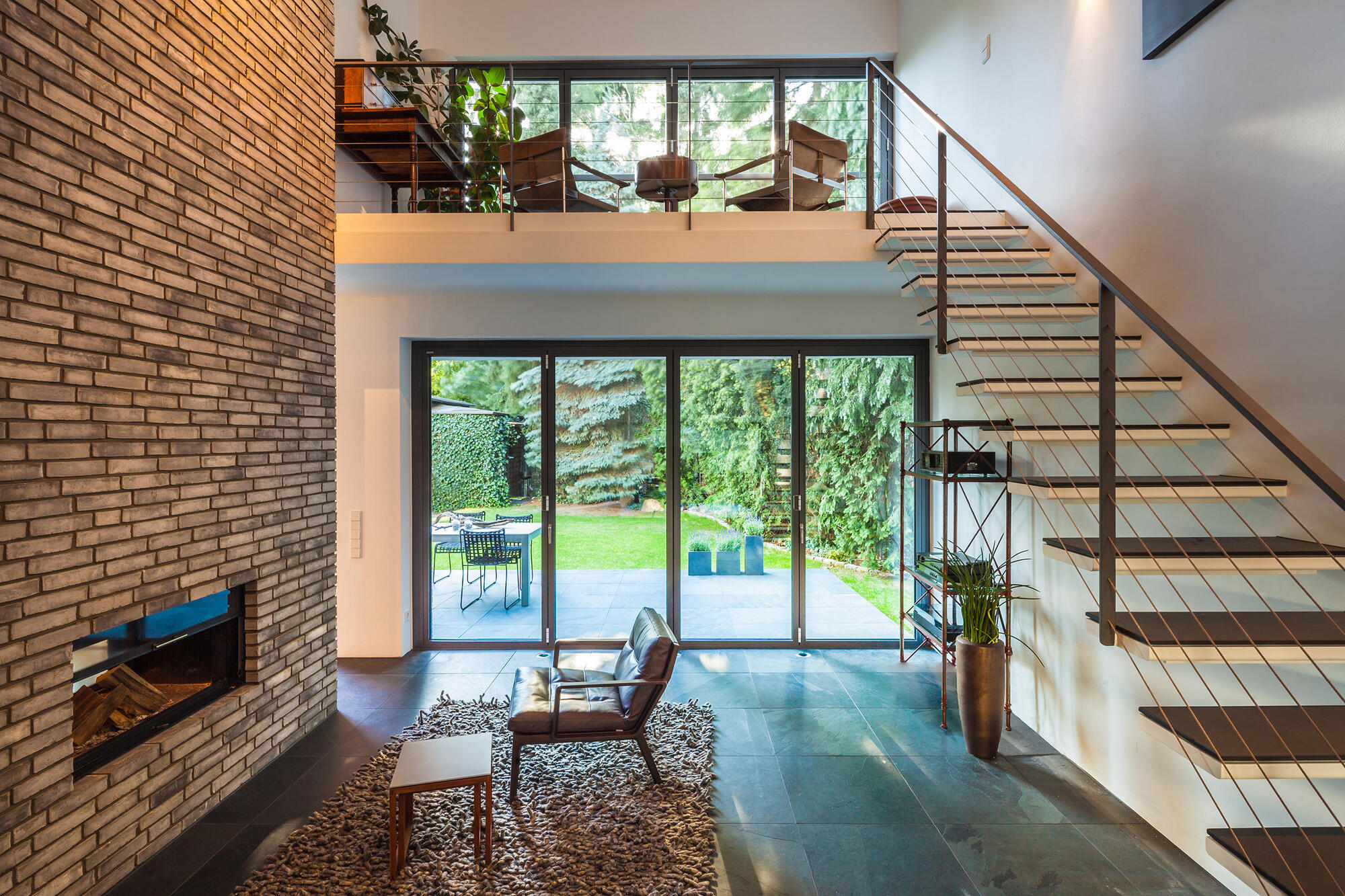 Gallery of From Frameless to Pivot: 20 Types of Windows for ...