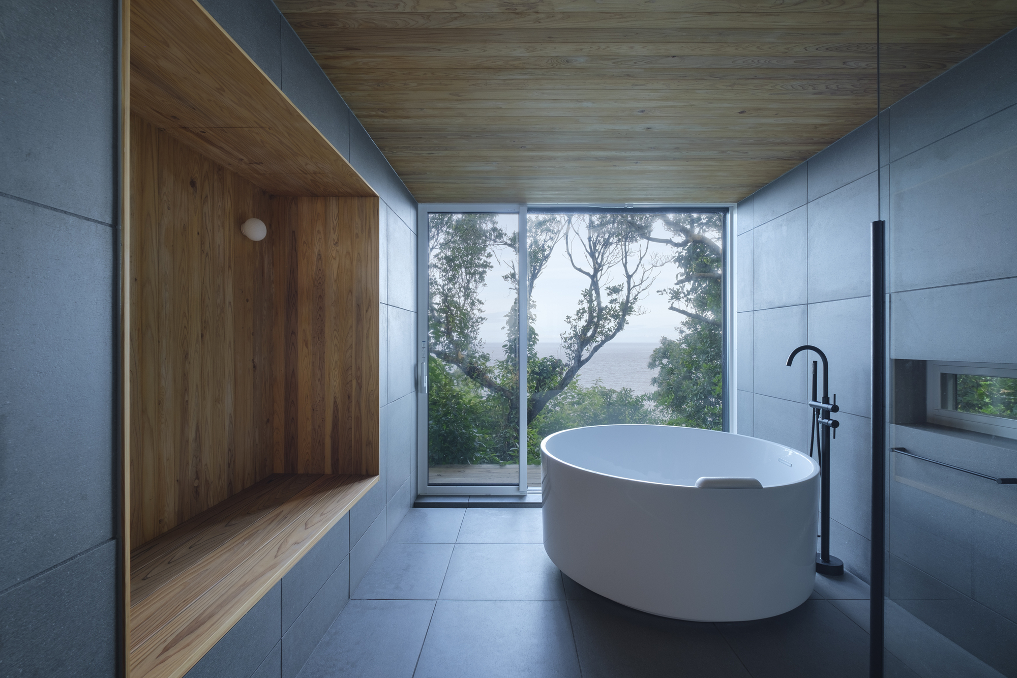 Gallery of Sumu Yakushima Regenerative Residence / tono Inc. - 4