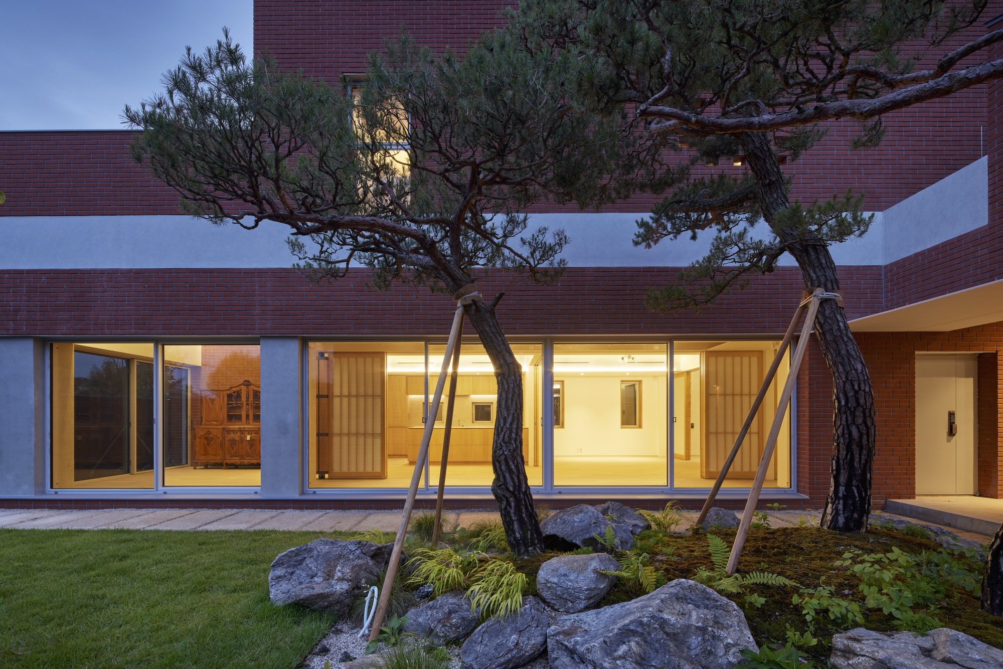 Gallery of Jeokhoje House / NOMAL - 27