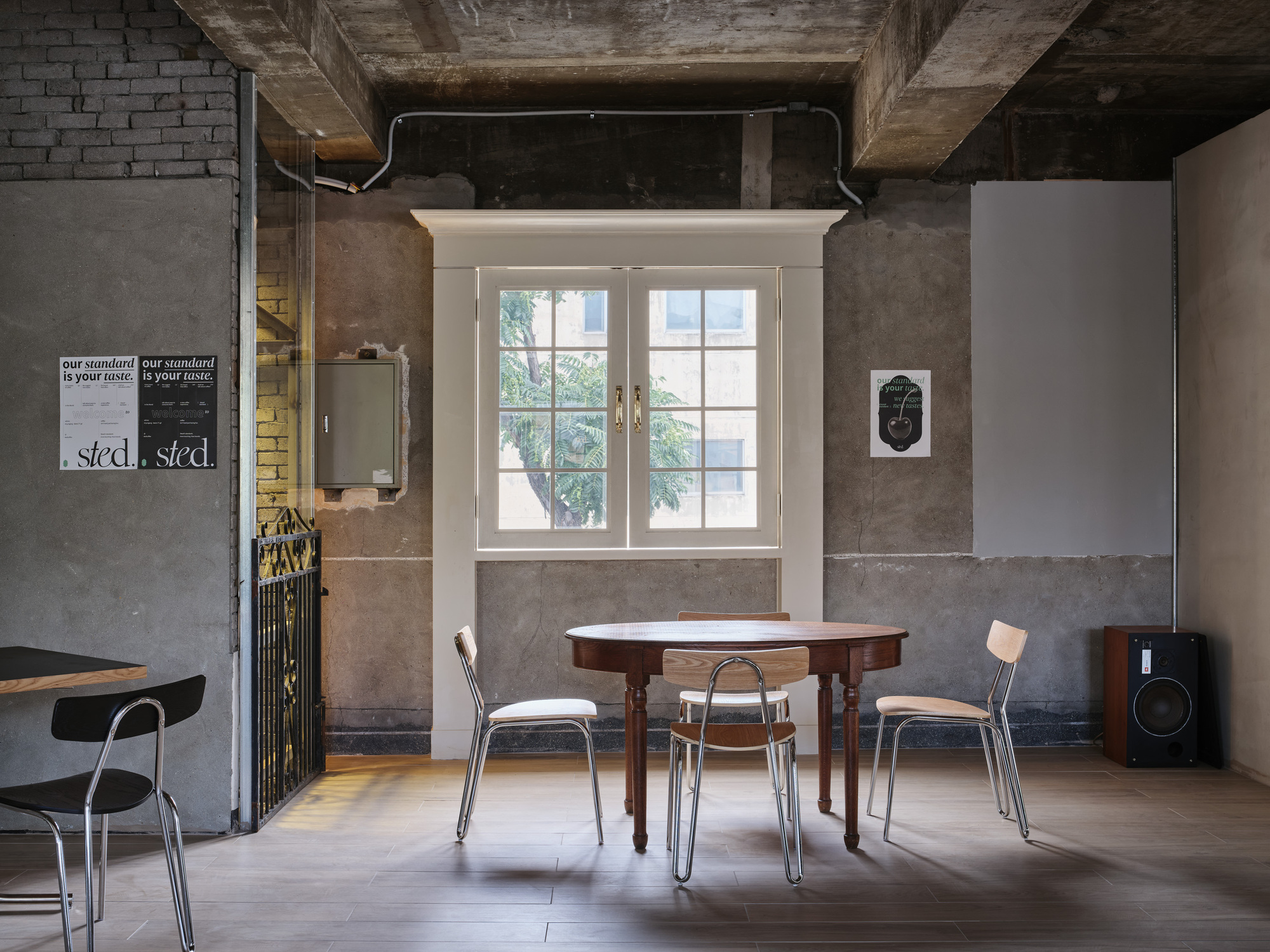 Gallery of sted Dessert Café / design by 83 - 12