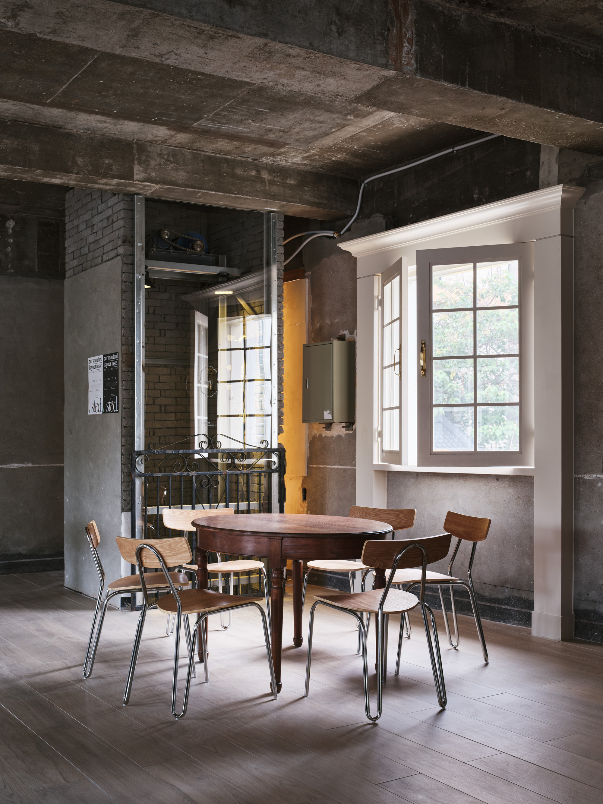 Gallery of sted Dessert Café / design by 83 - 10