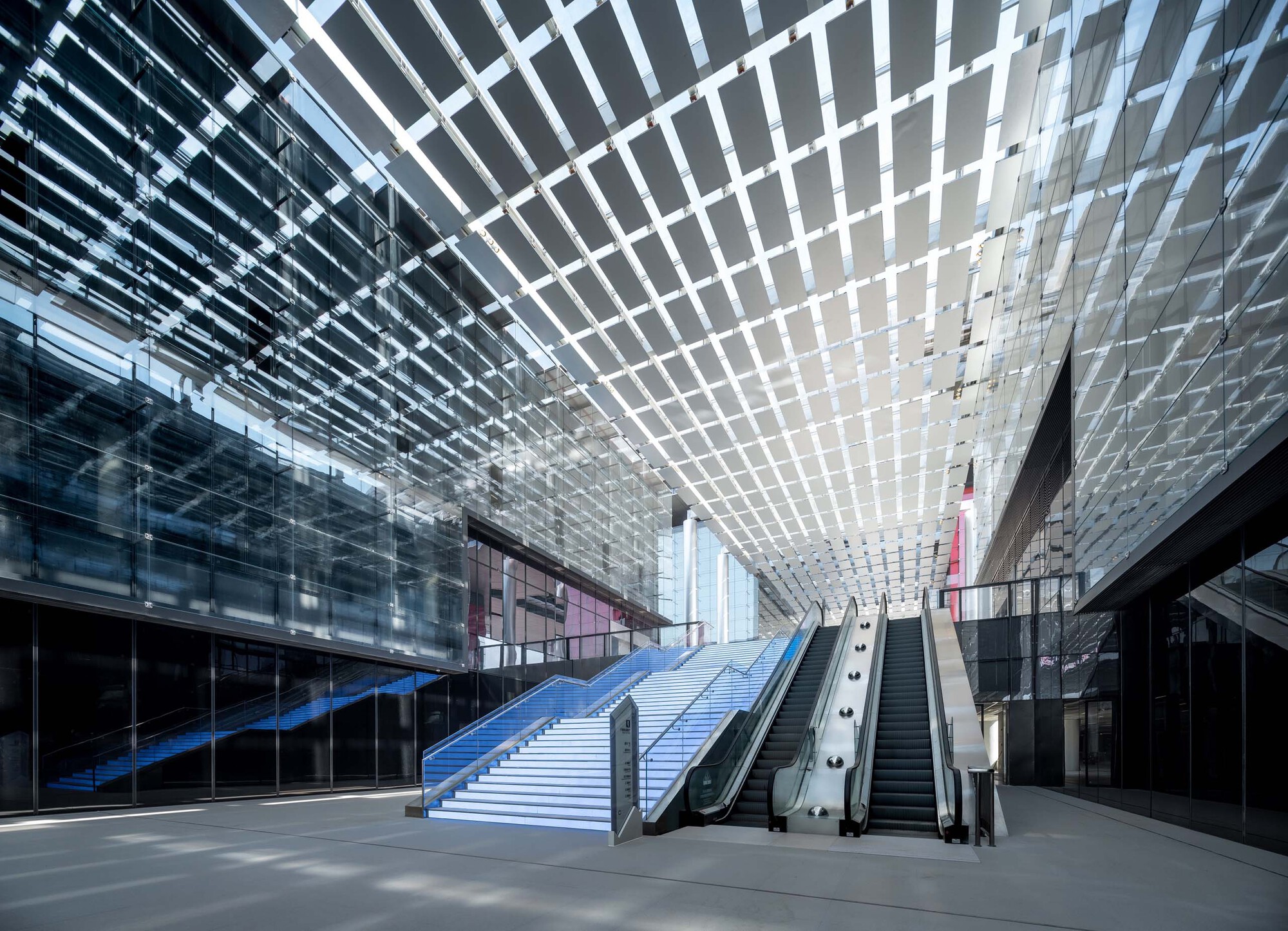 Gallery of Hunan Broadcasting System Program Production Centre / HPP ...