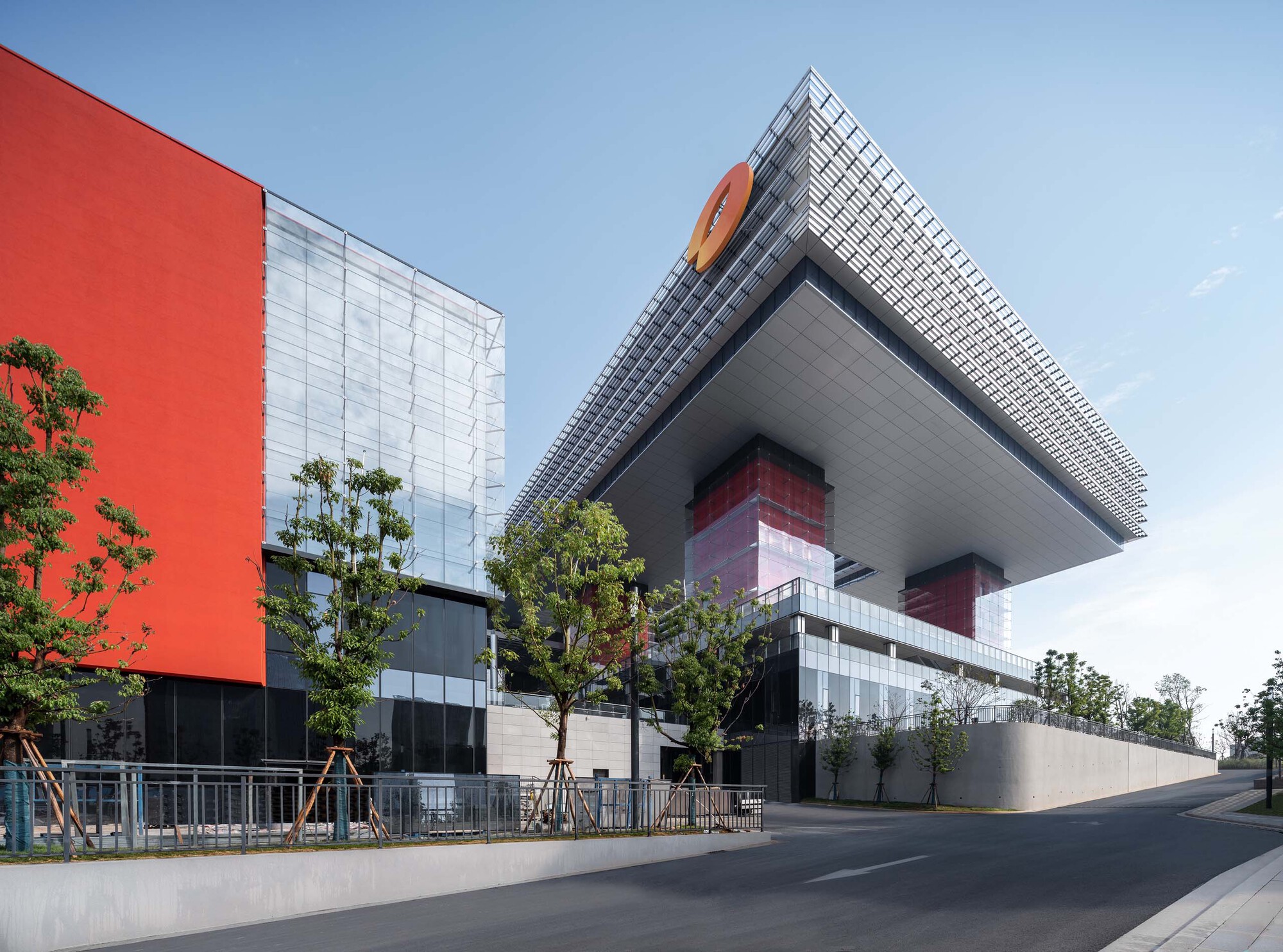 Gallery of Hunan Broadcasting System Program Production Centre / HPP ...