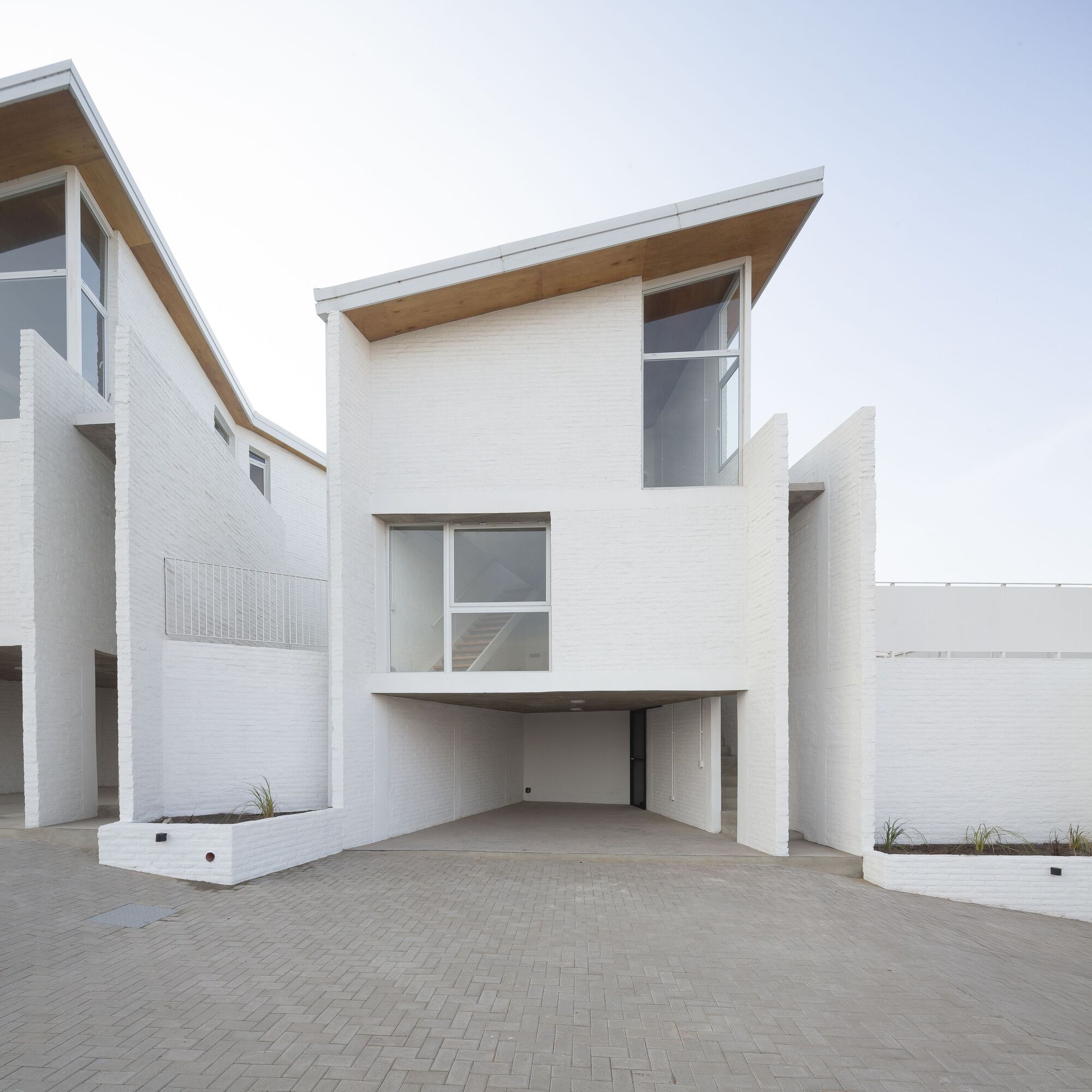 Gallery of Six Houses on the Hillside / 226 arquitectos - 2