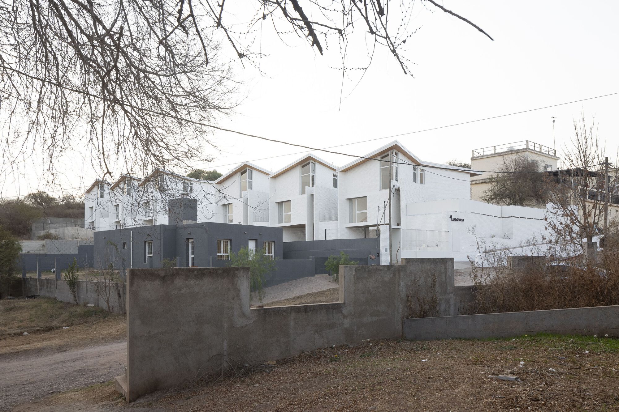 Gallery of Six Houses on the Hillside / 226 arquitectos - 9