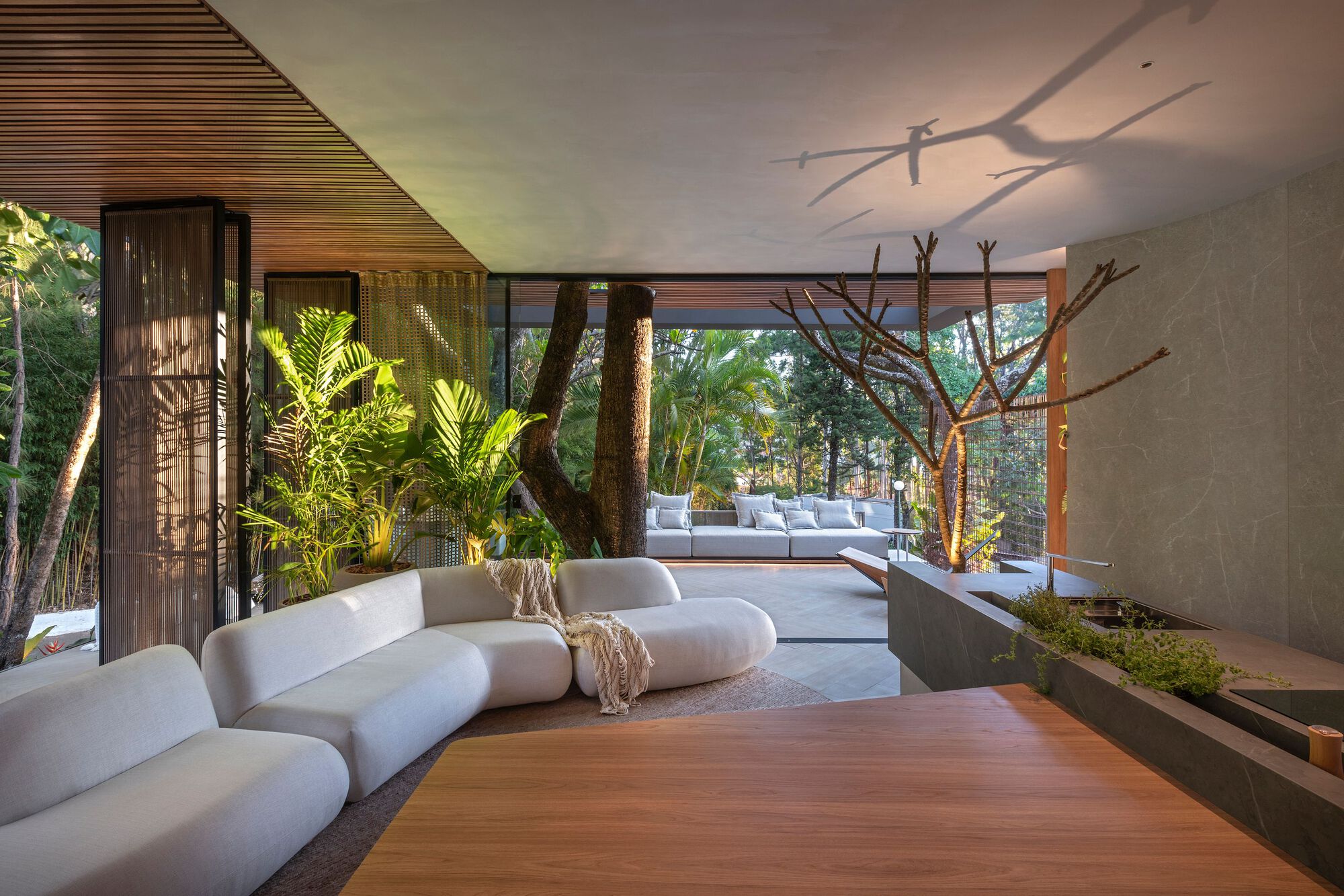 Gallery of Sui House / Nídia Duarte Arquitetura - 17