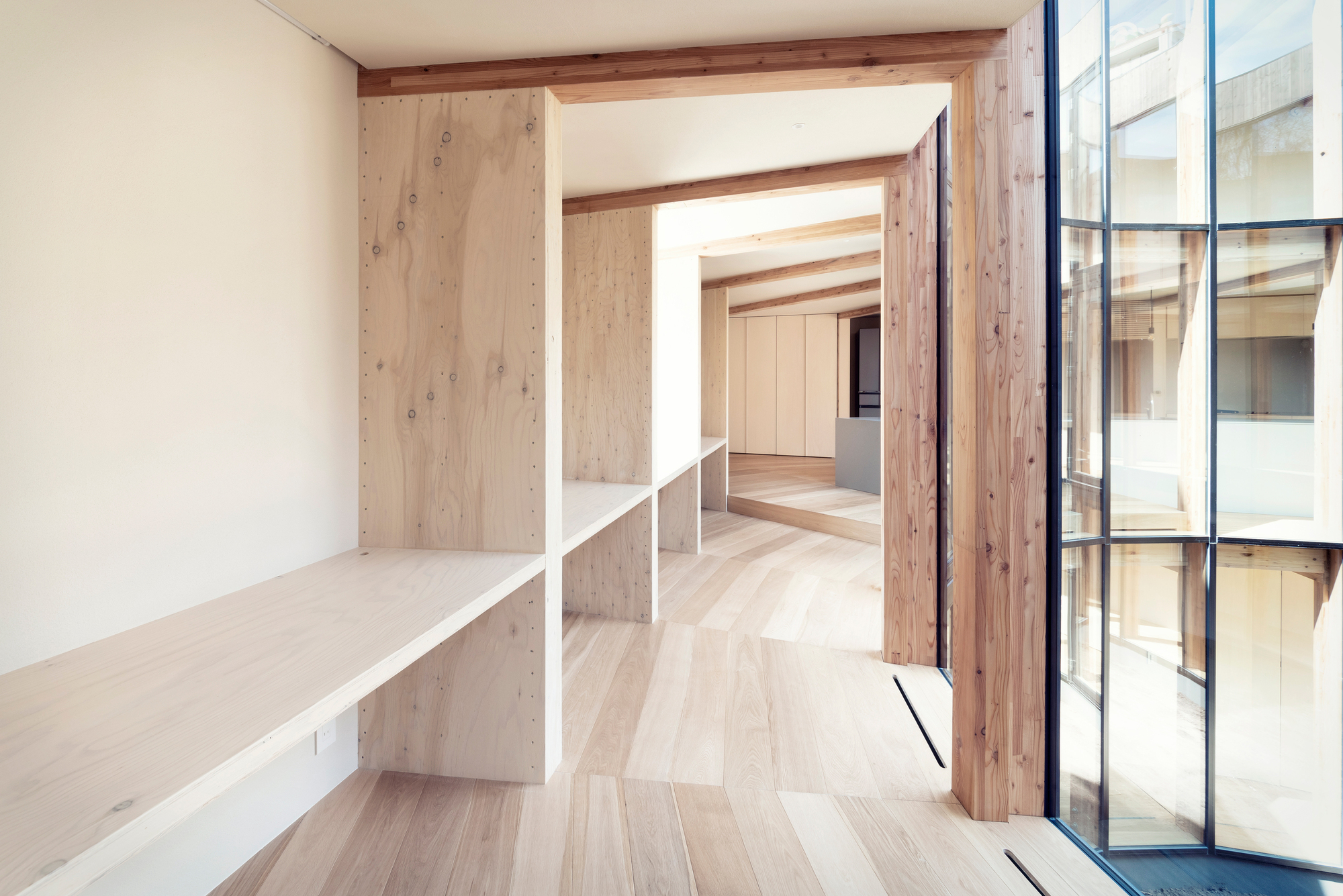 Gallery of 360° House / YUUA - 4