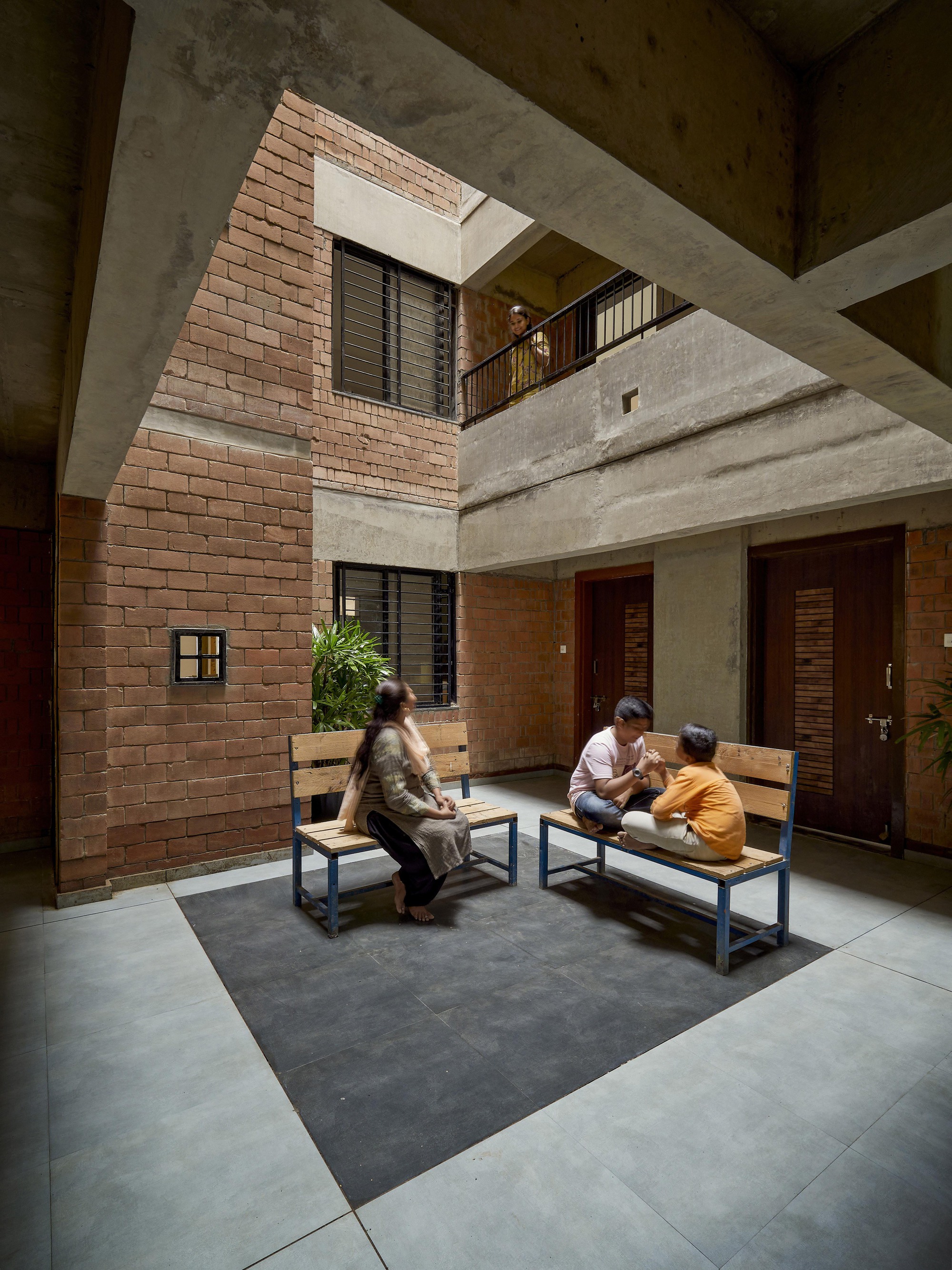Gallery of Housing Apartment at Badade Nagar / Studio Frozen Music - 3