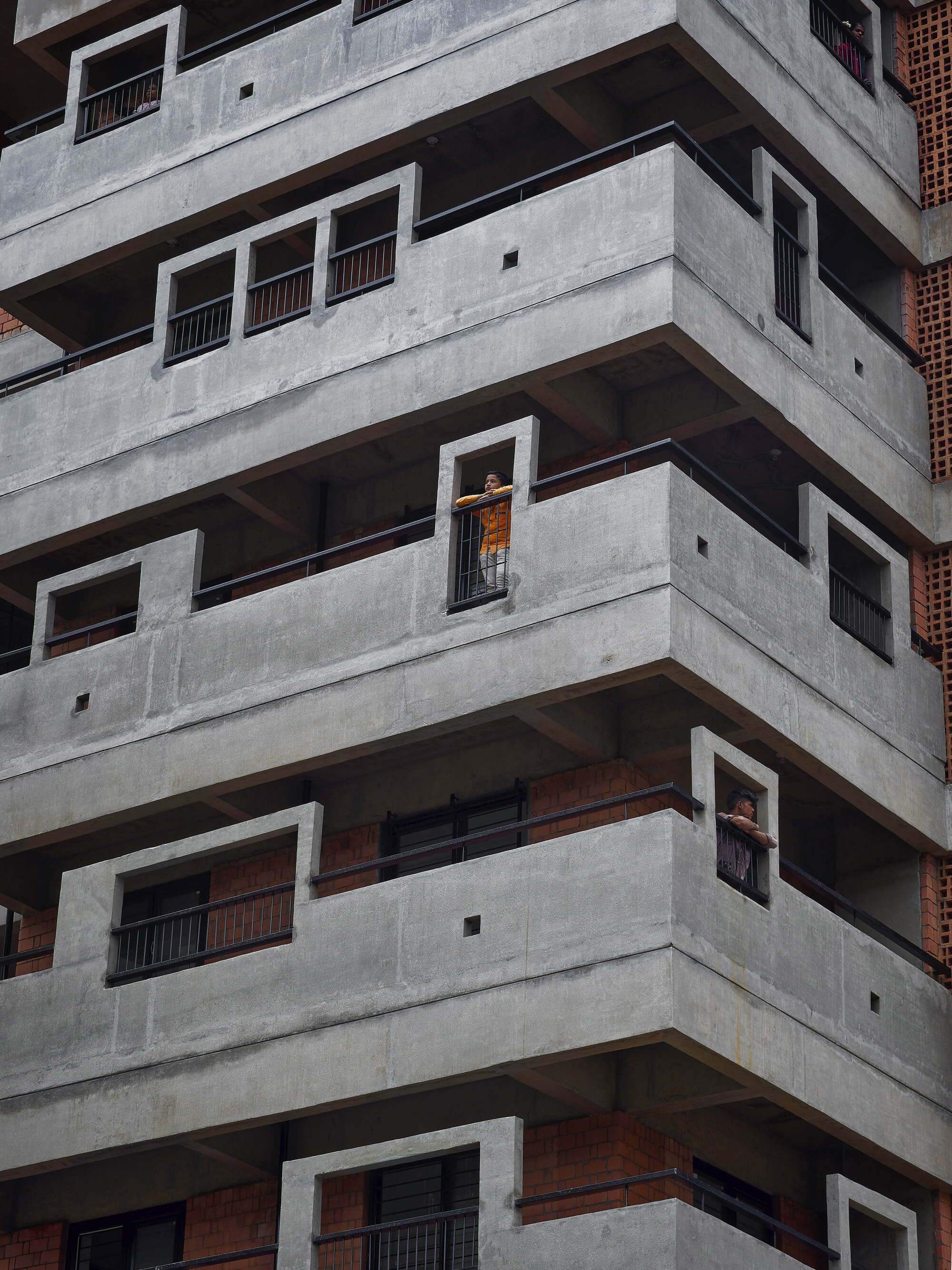 Gallery of Housing Apartment at Badade Nagar / Studio Frozen Music - 9