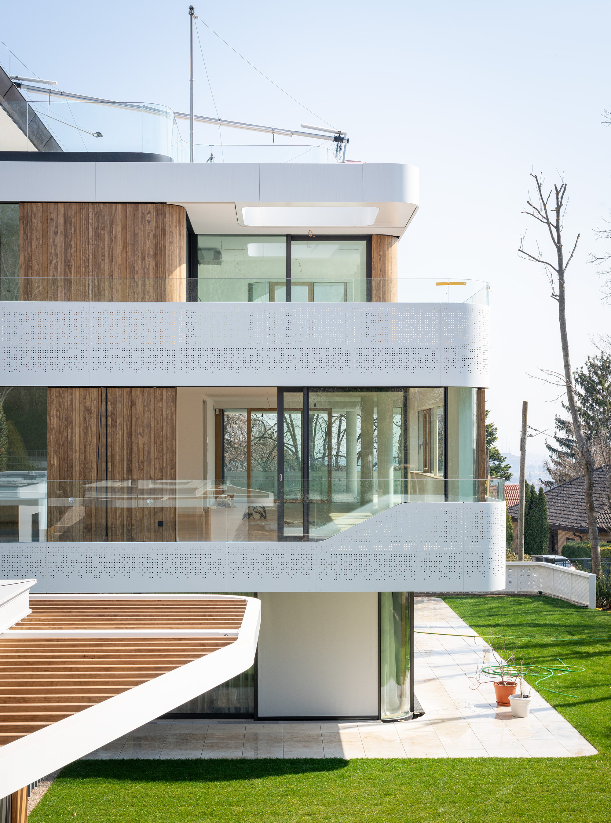 Gallery of Schlosspark Residential Building / puk architekten - 3