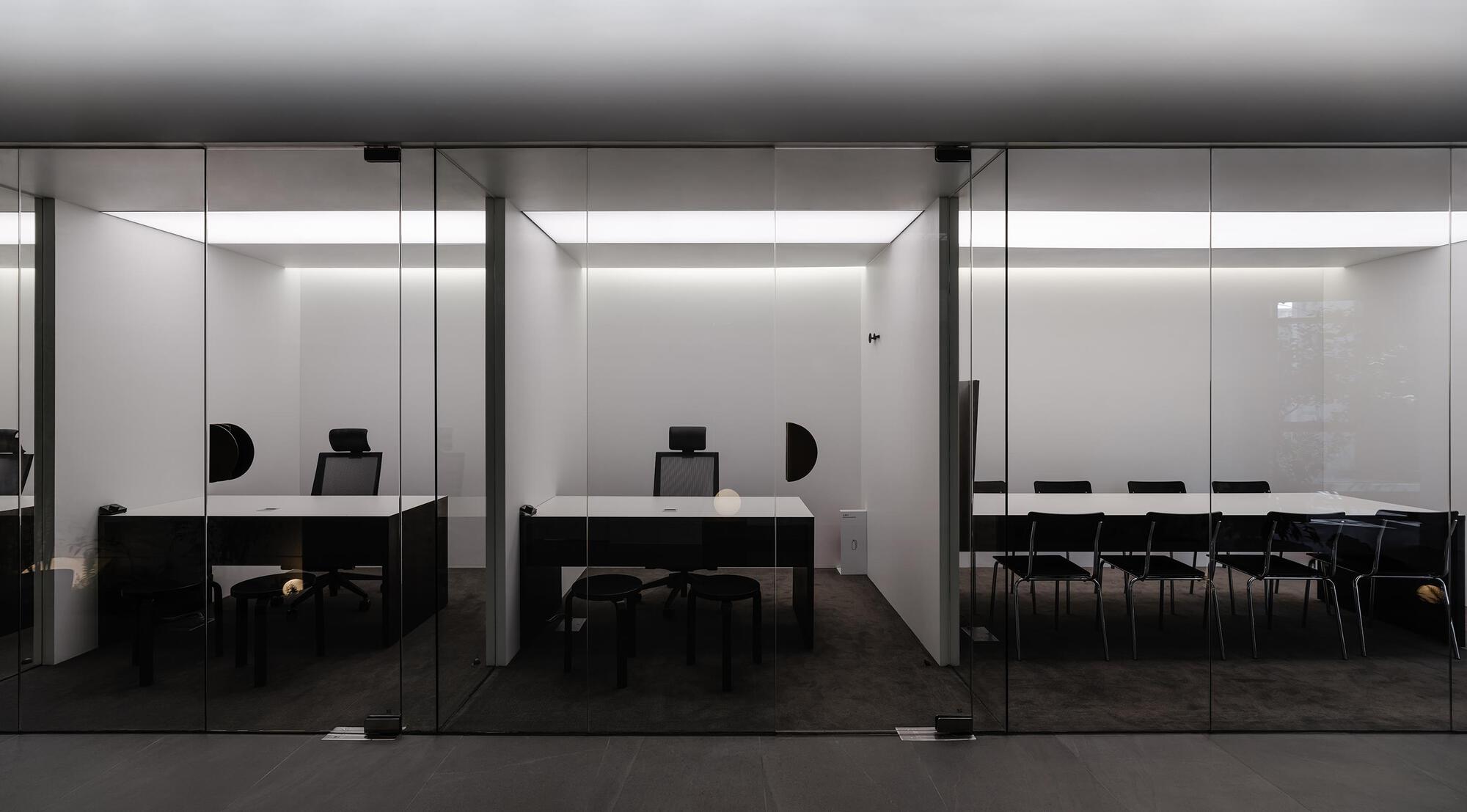 Gallery of Metaverse Workpod / Design Studio BYO - 13