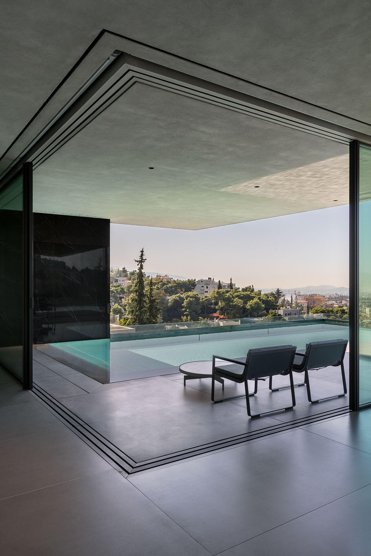 Gallery of How Minimal Window Frames Maximize Light, Views and ...