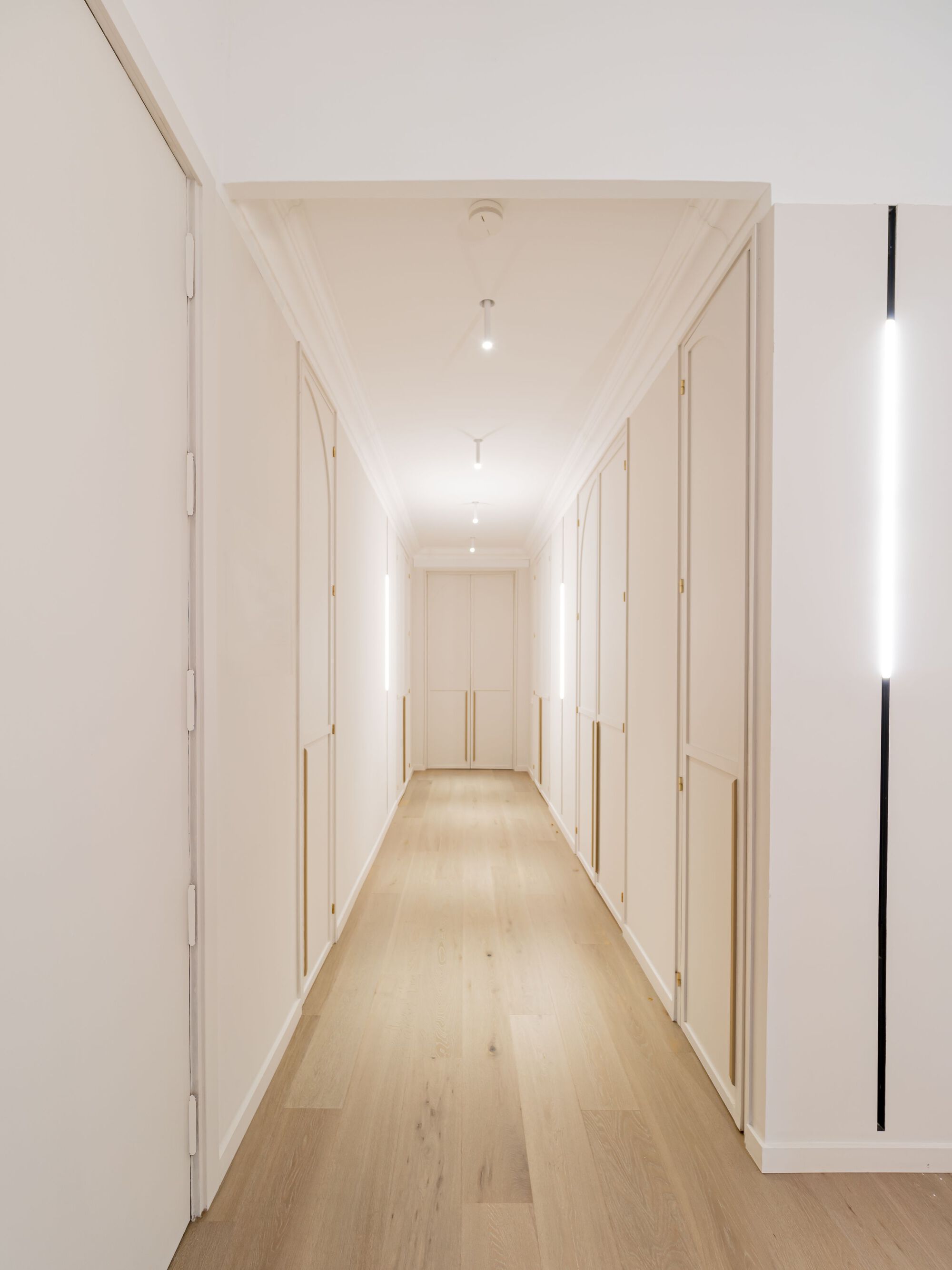 Gallery of The Bruc Apartment / Cometa Architects - 26