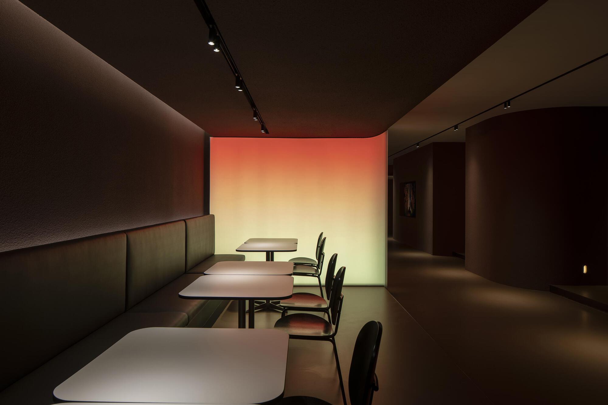 Gallery of SOMA Lounge Office / Design Studio BYO - 3