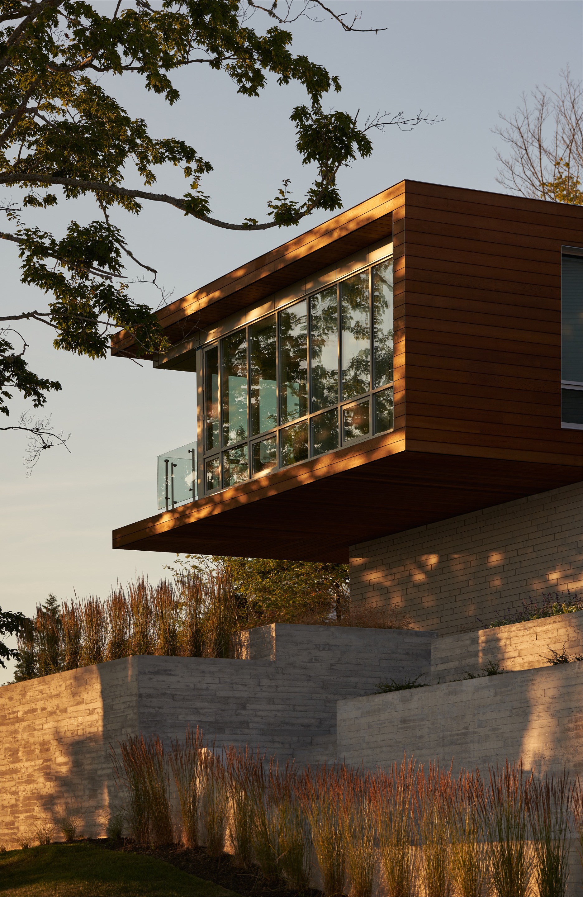 Gallery of Jib House / Omar Gandhi Architect - 11