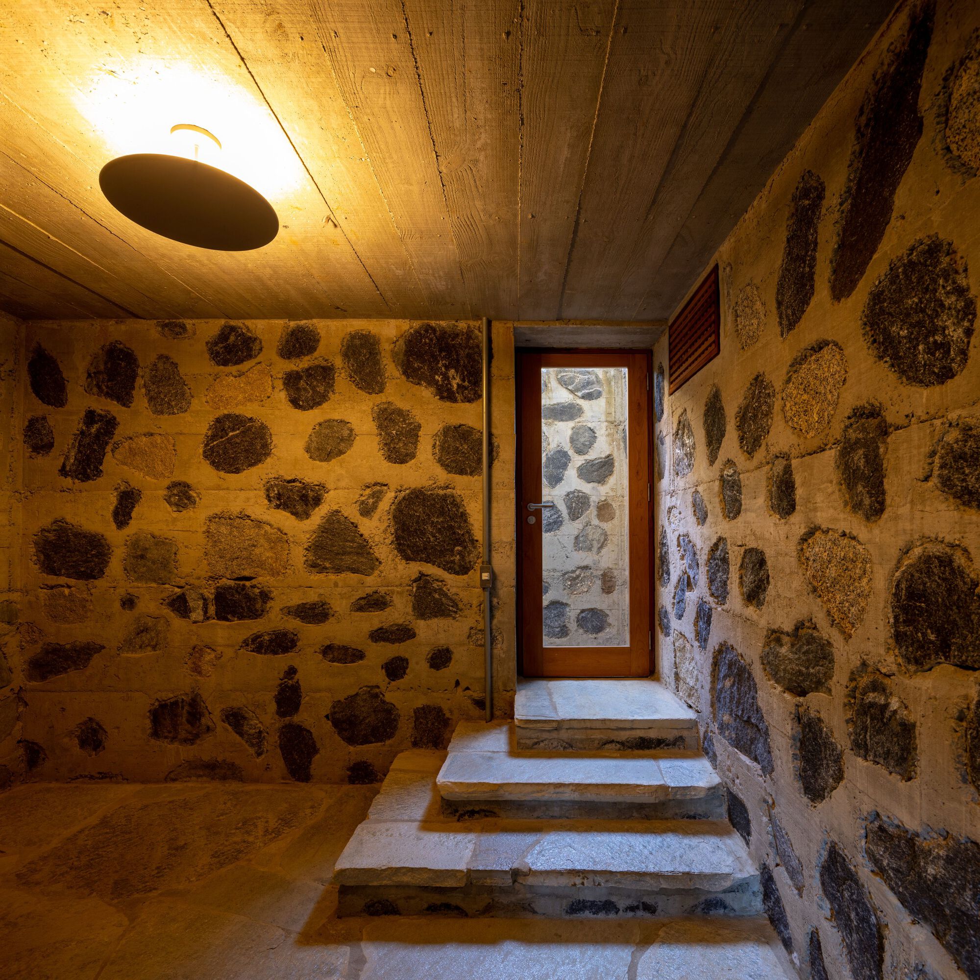 Gallery of Bocaina-Paraty House / Cicero Ferraz Cruz + Fábio Mosaner - 19