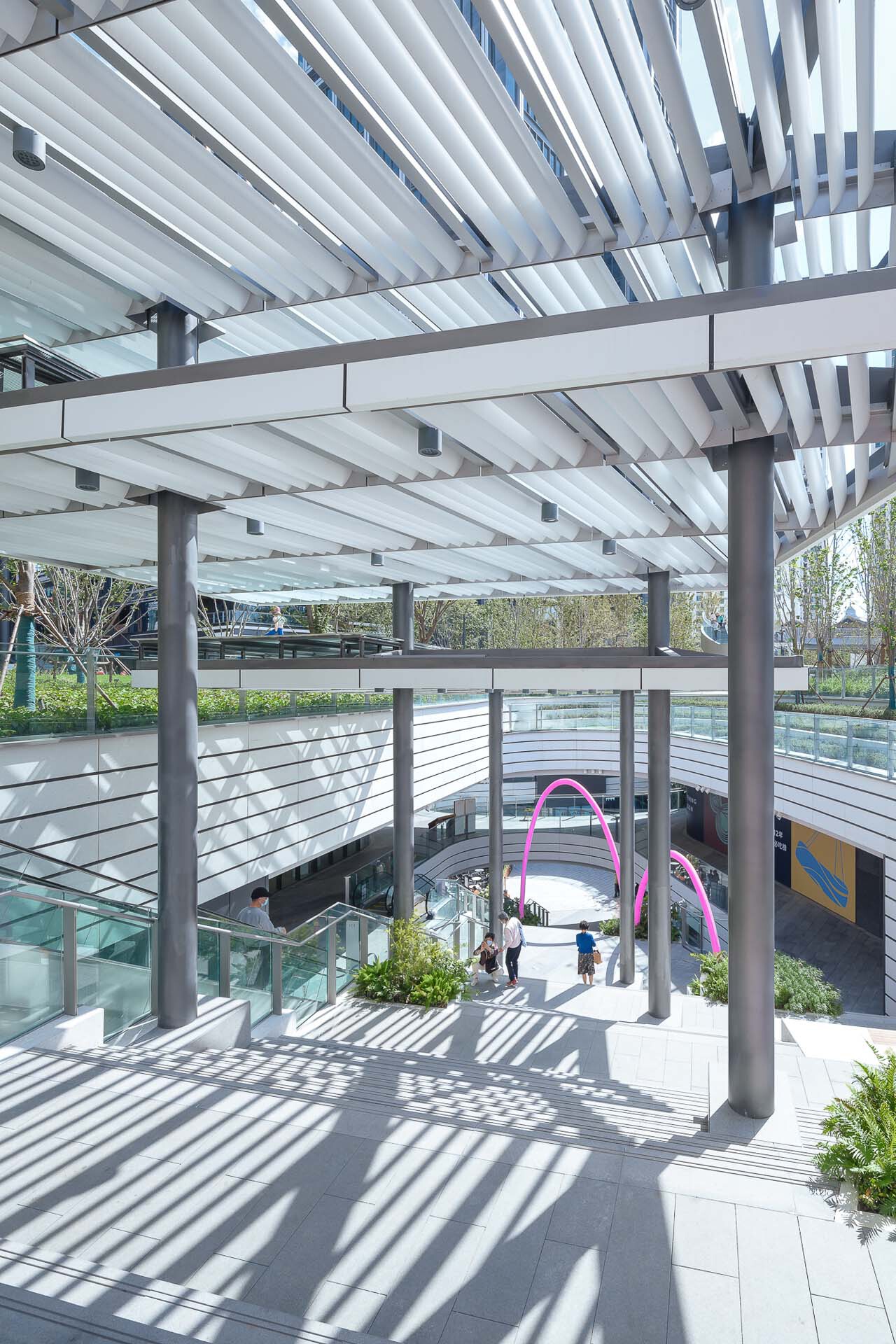 Gallery of Shanghai Suhe MixC World / Kokaistudios - 38