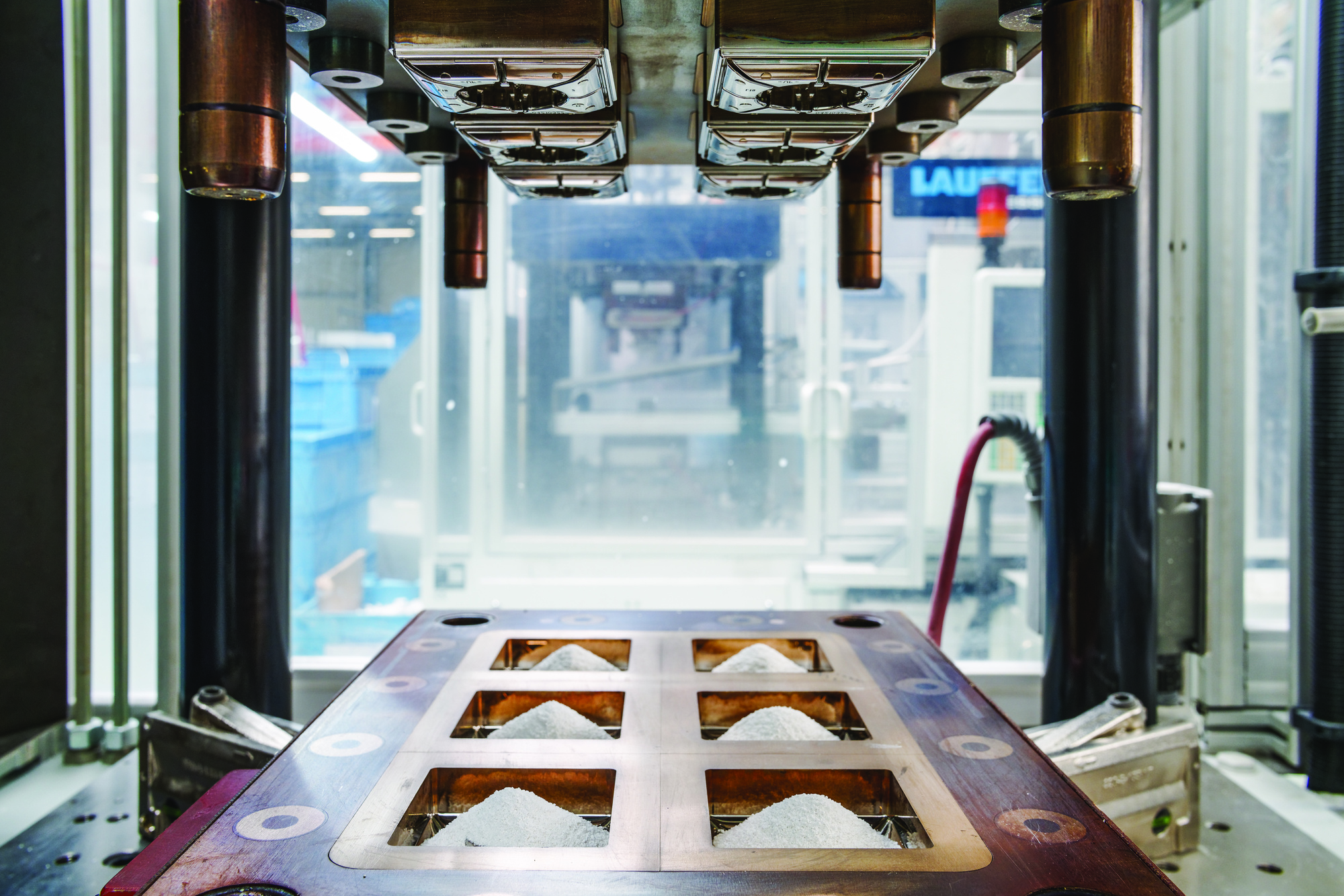 Gallery of Cradle to Cradle in Electric Appliances: Reusable Plugs and ...