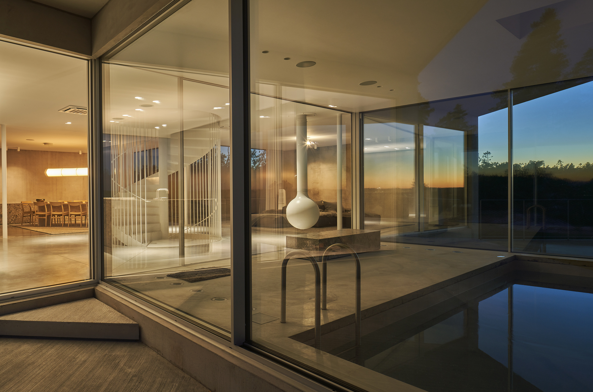 Gallery of House on a Hill / Tham & Videgård Arkitekter - 13