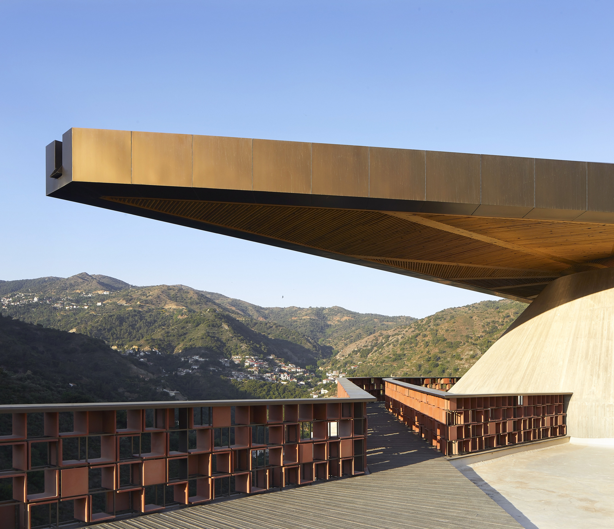 Gallery of Lampadistis Wine Distillery / Eraclis Papachristou ...