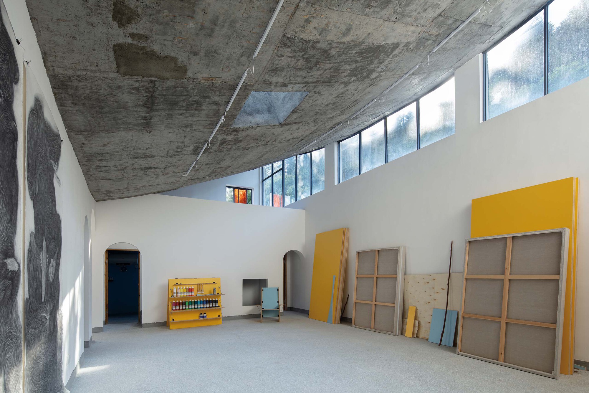 Gallery of A Rural Art Studio / Jumping House Lab - 5