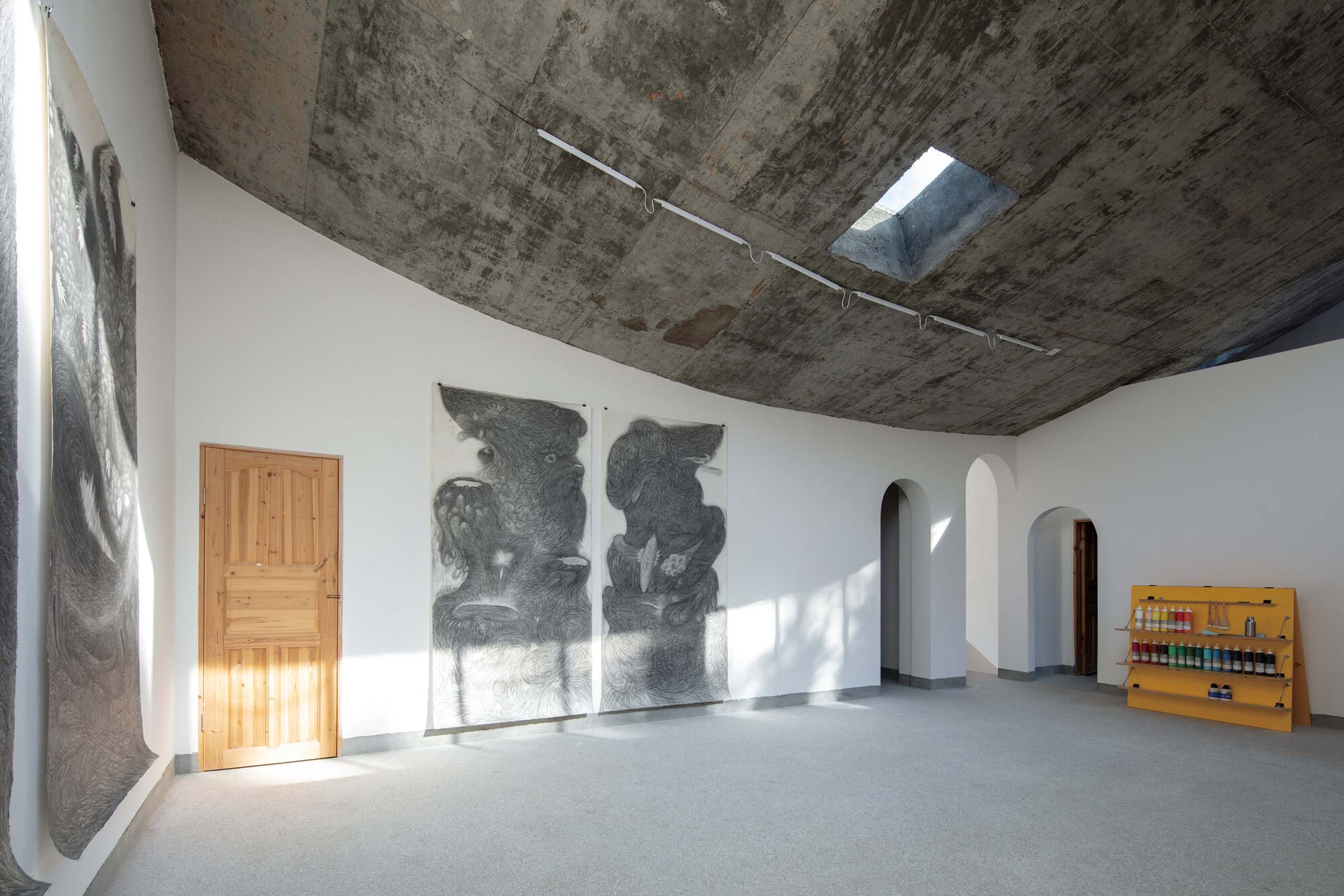 Gallery of A Rural Art Studio / Jumping House Lab - 22