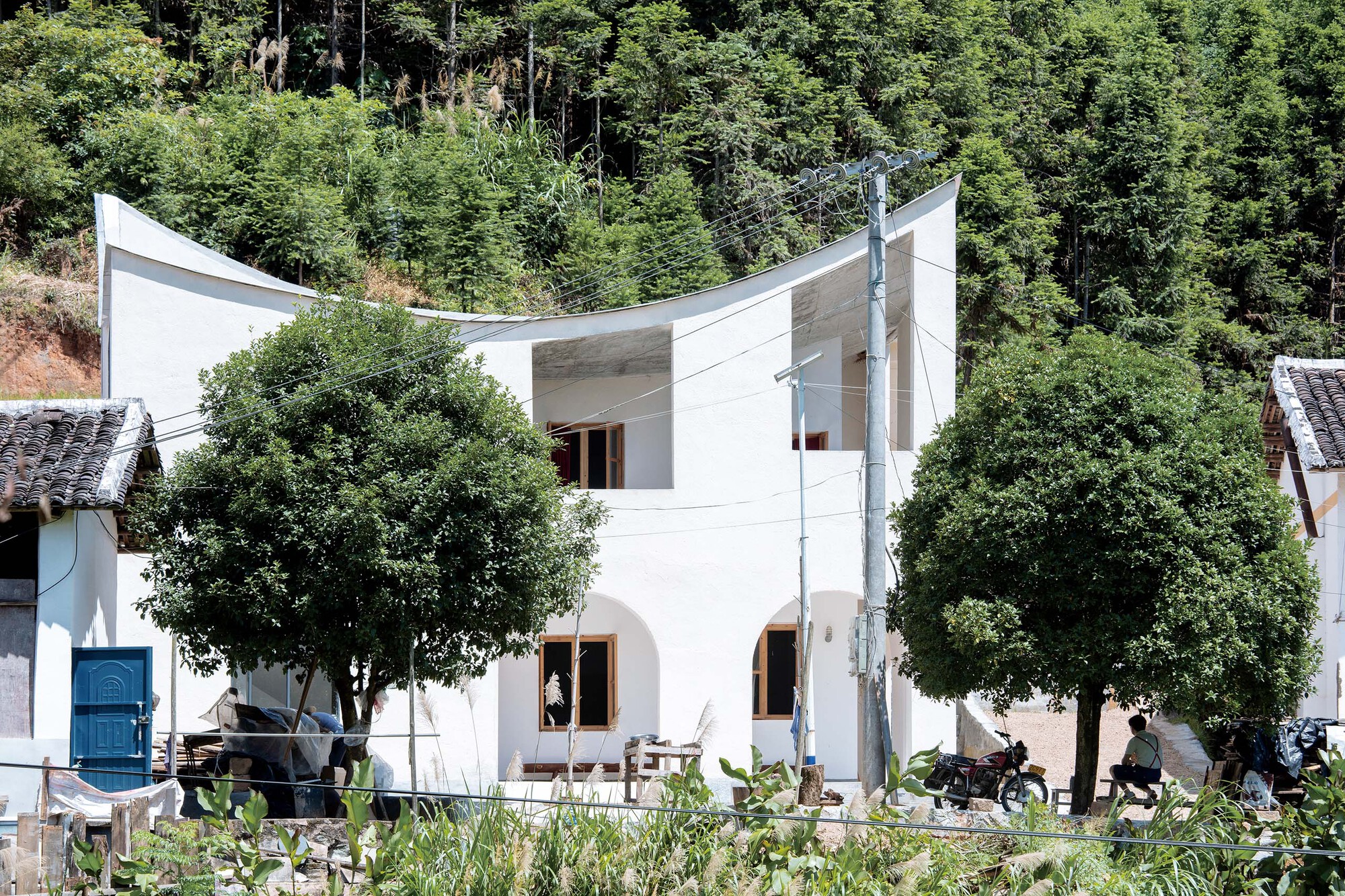 Gallery of A Rural Art Studio / Jumping House Lab - 9