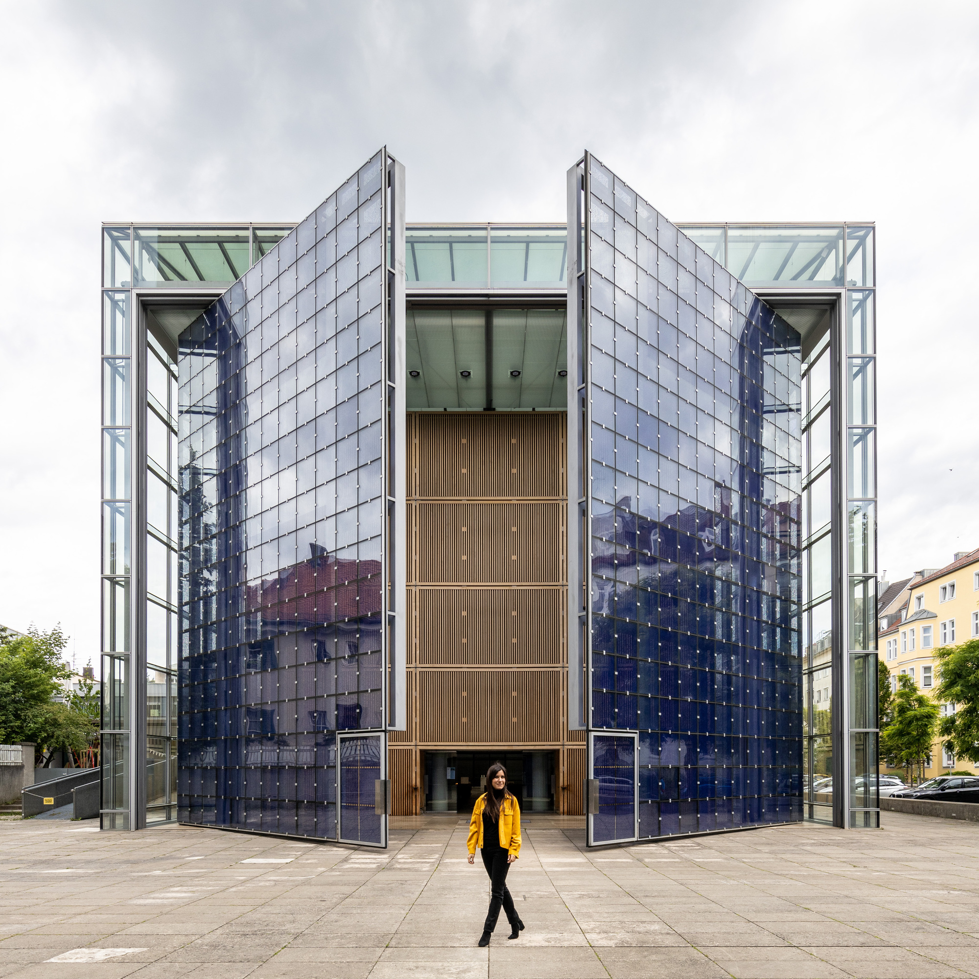 Gallery of Munich Architecture City Guide: From Skyscrapers to Small ...
