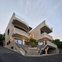 Y2 Mixed Use Building / DAAL | ArchDaily
