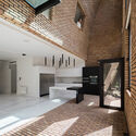 In - Between House / MA Office | ArchDaily