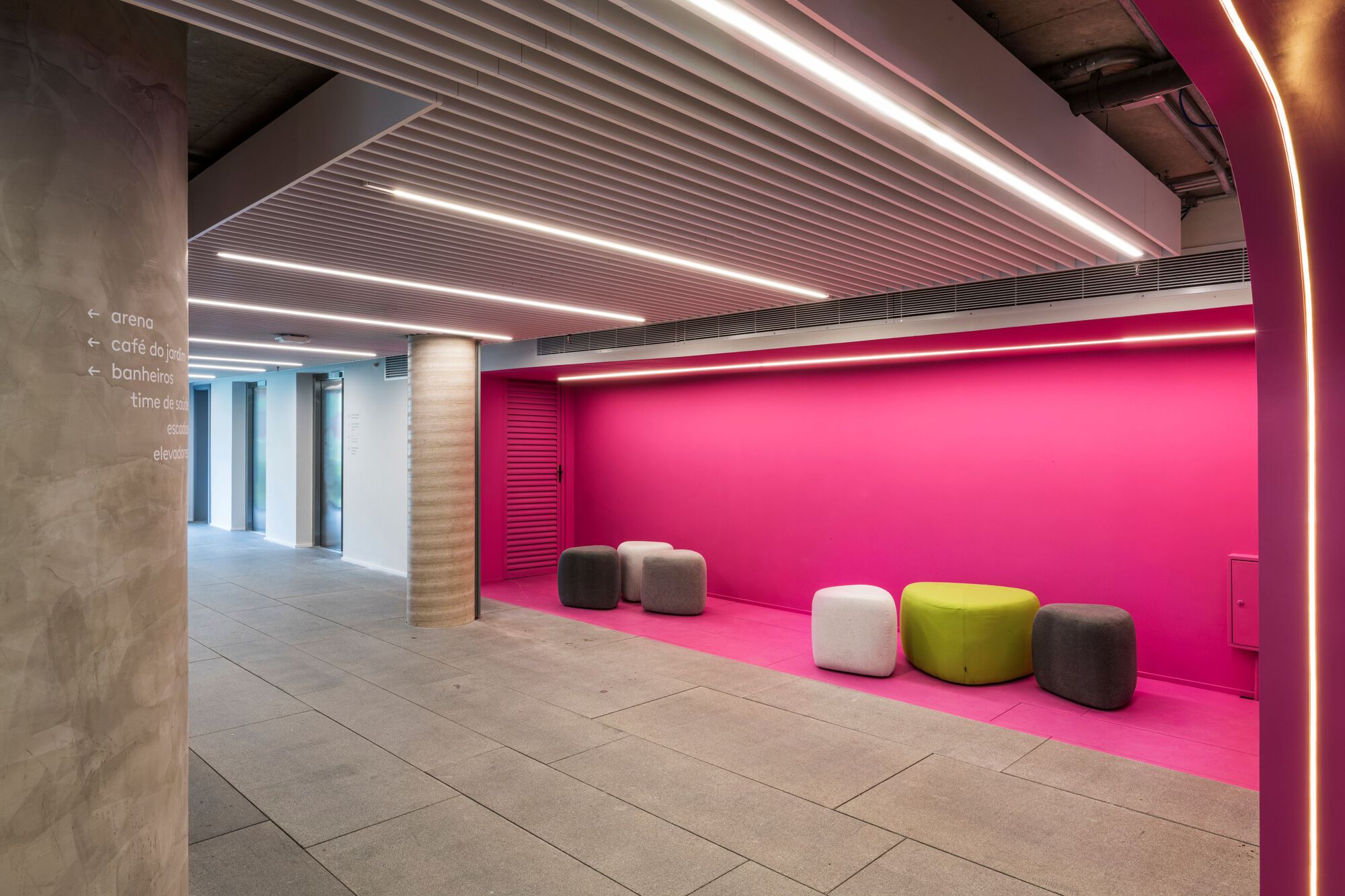 Galeria de Escritórios Alice / Perkins&Will - 12