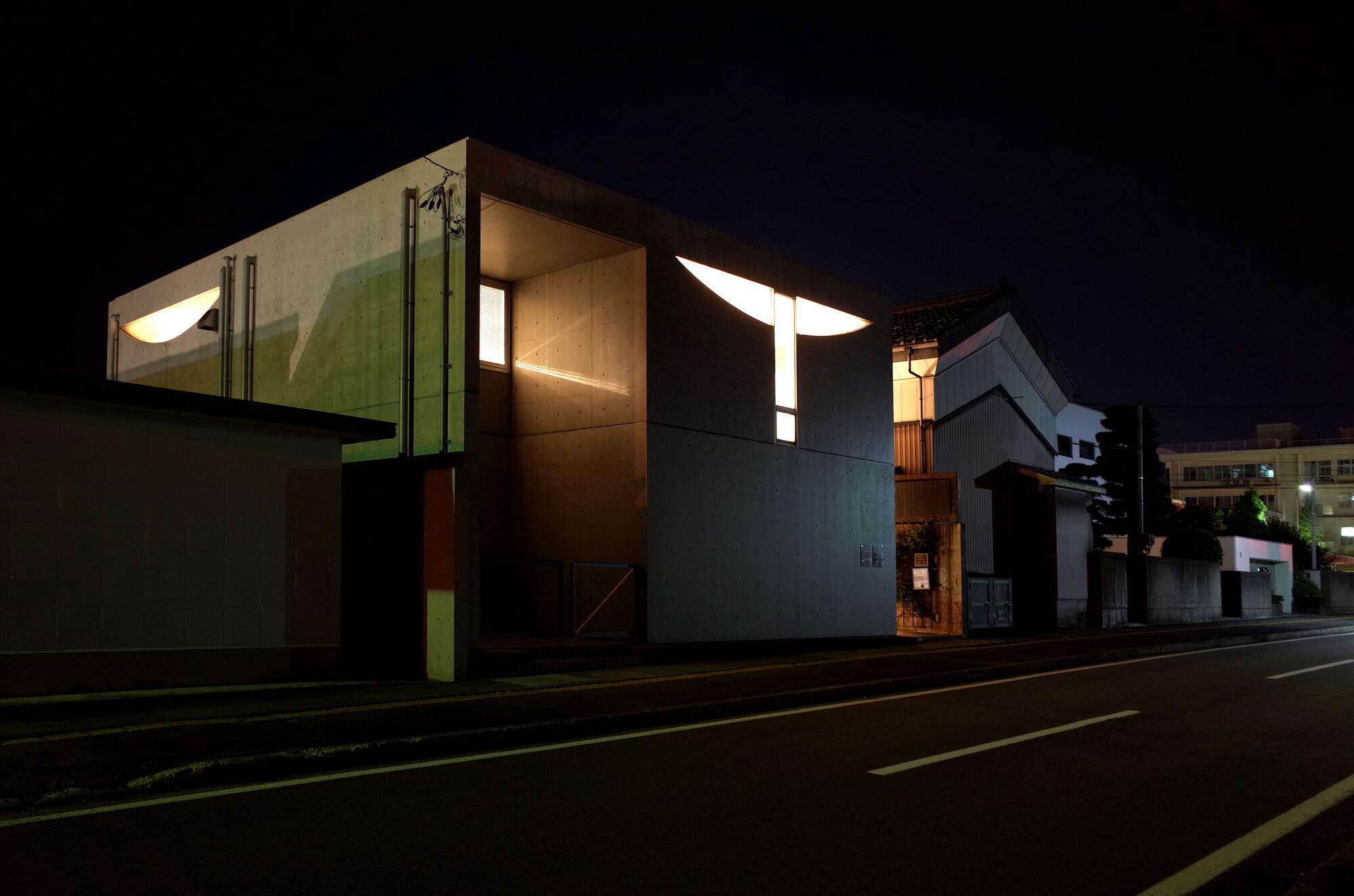 Gallery of nimbus Café and Lifestyle Shop / LoHA + Fukui University of ...