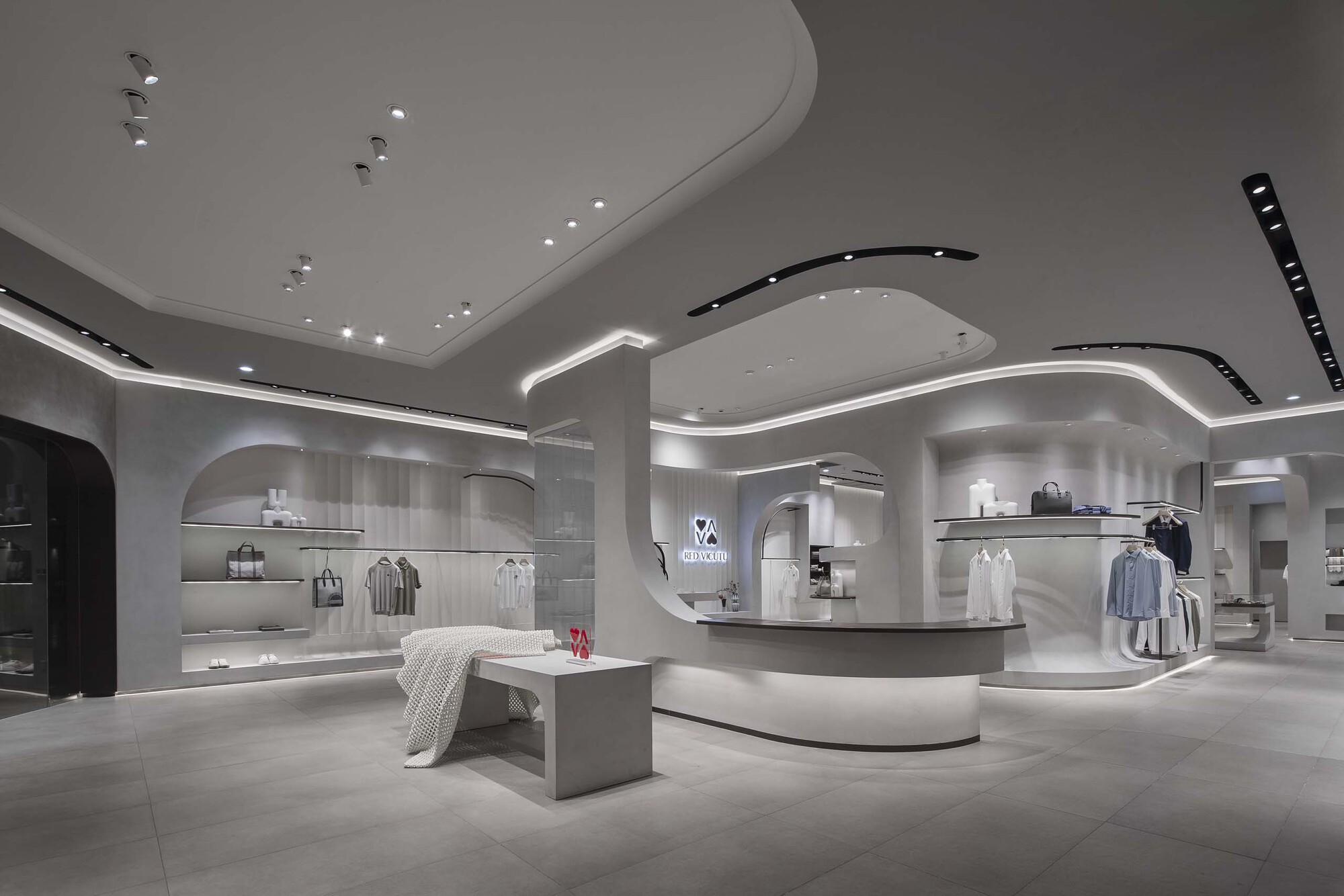 Gallery of Red Vicutu Concept Store Design / AntiStatics Architecture - 3