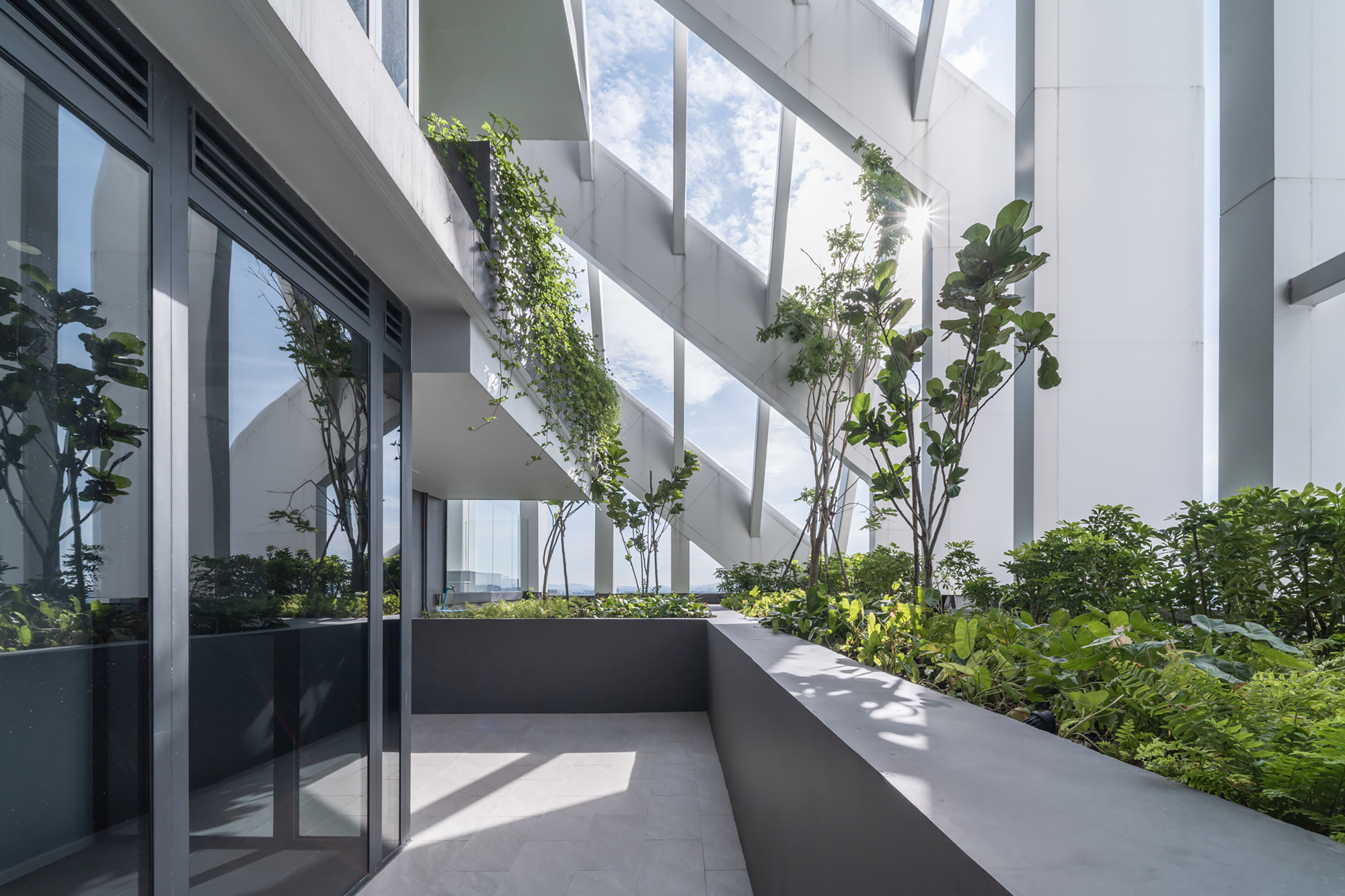 Gallery of Arbour Hotel and Residence Pattaya / Architects 49 - 14