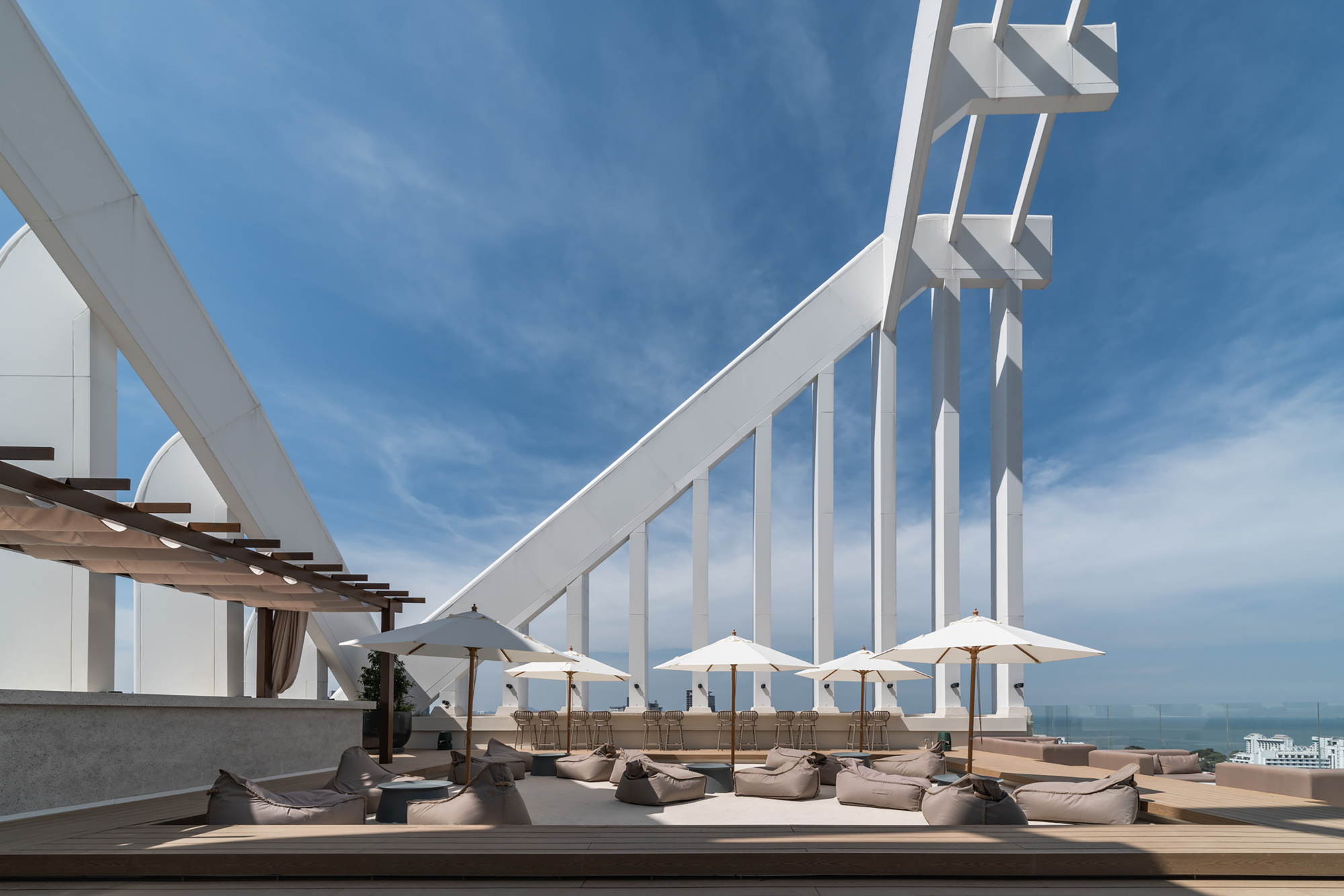 Gallery of Arbour Hotel and Residence Pattaya / Architects 49 - 17