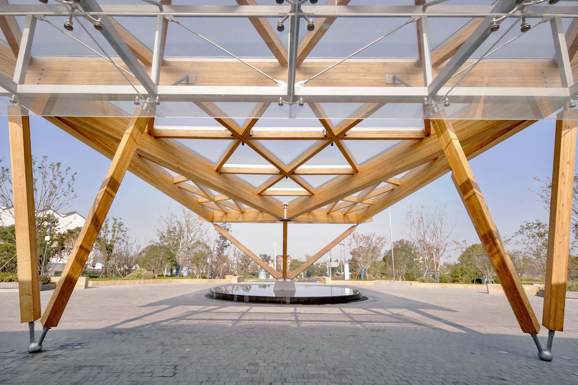 Gallery of Floating Leaf Office Building/ GREEN ARCHITECTS - 6