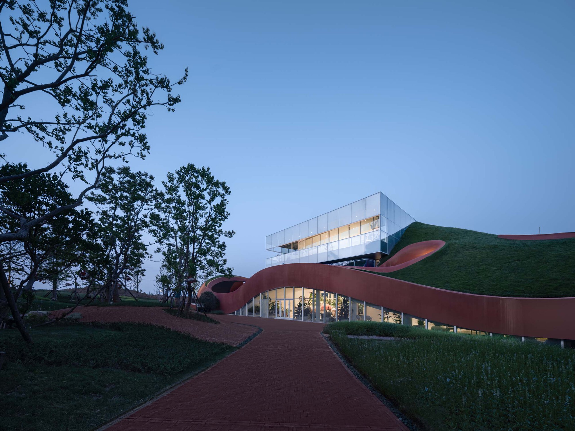 Gallery of Chaohu Natural and Cultural Center / change architects - 12