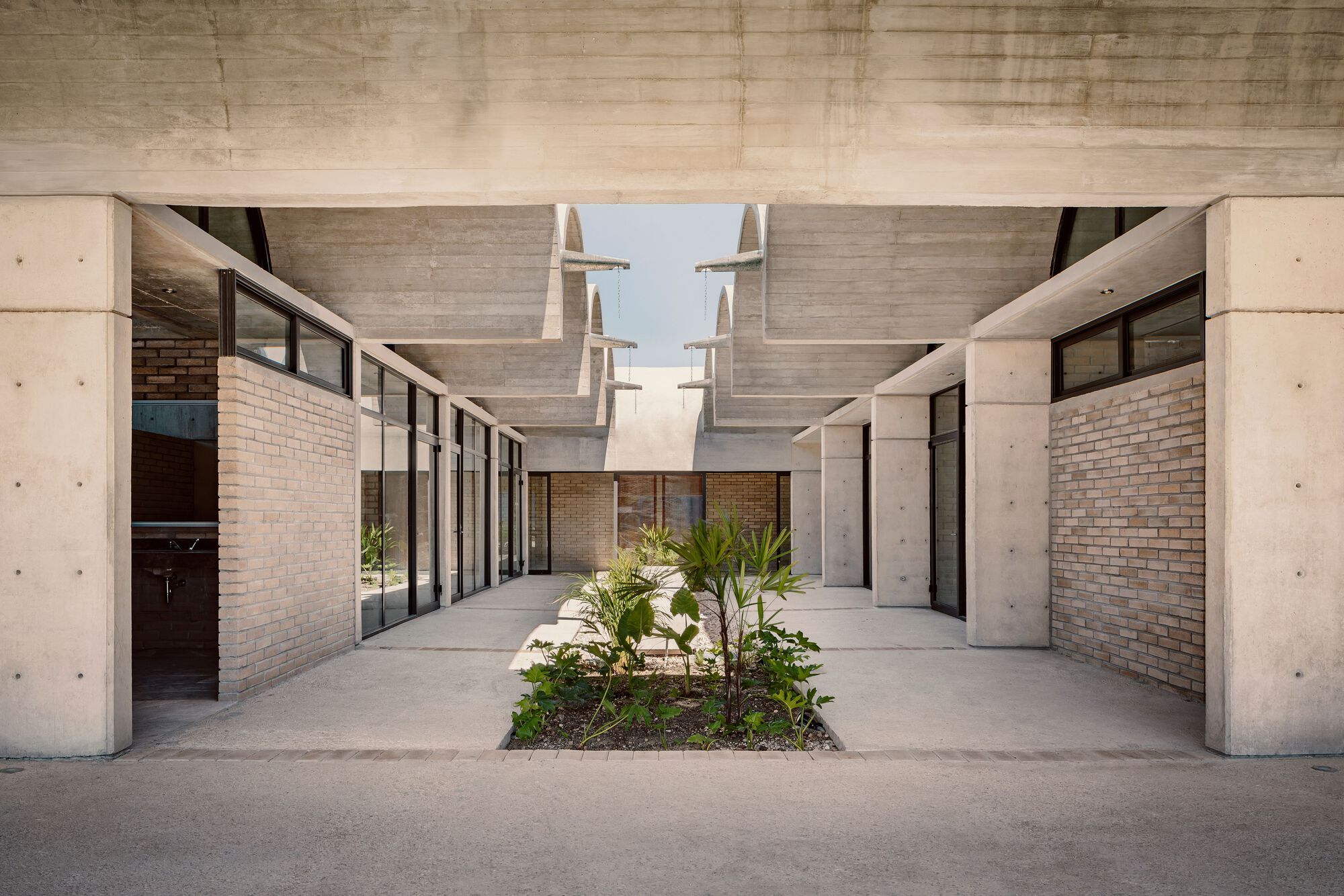 Gallery of N1 Health Center / Kiltro Polaris Arquitectura + JC ...