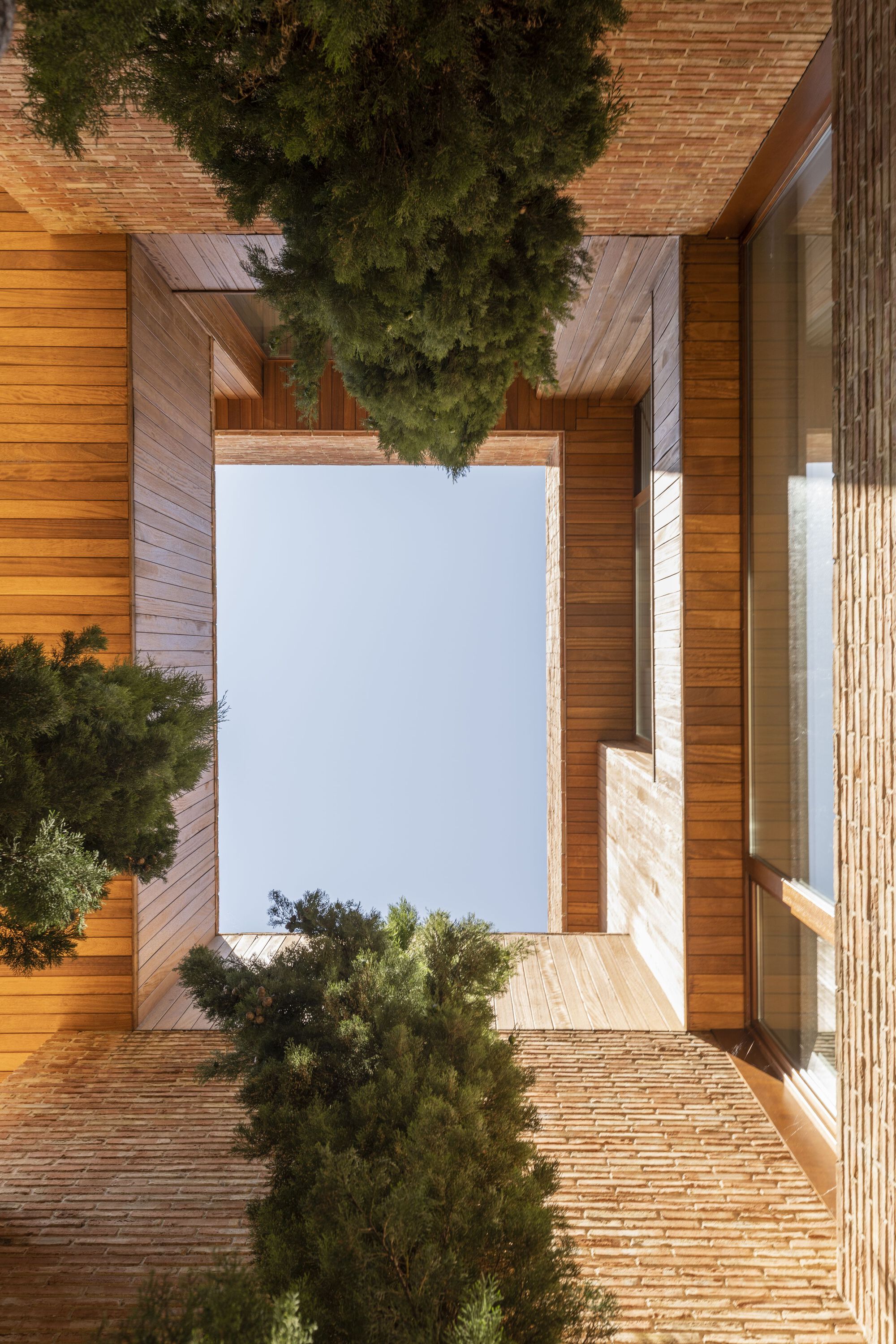 Galería De Casa En El Bosque Rodrigo Nuñez Arquitectos 11