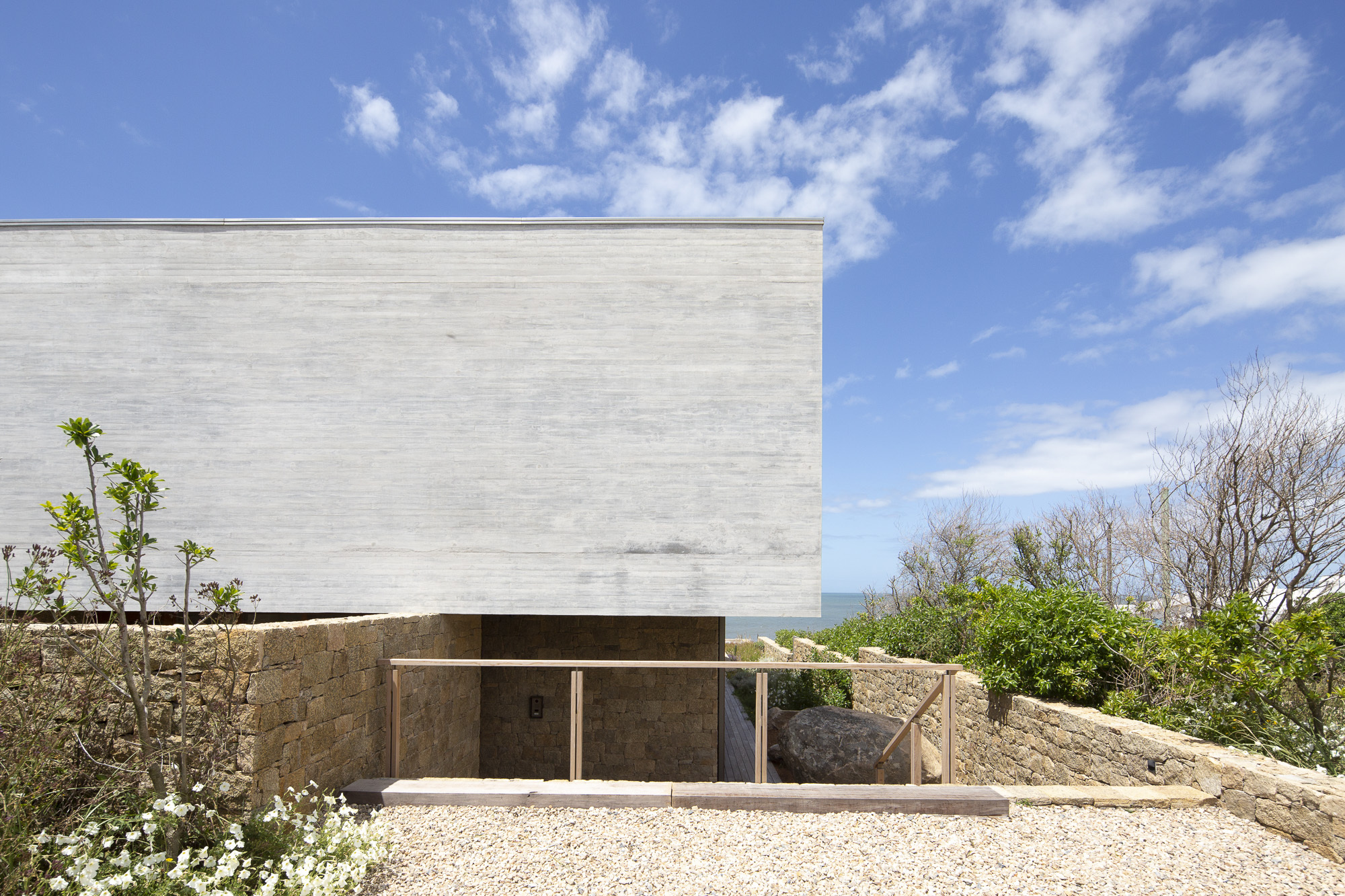 Gallery of Gaviota House / Grimaldi - Nacht arquitectos - 5