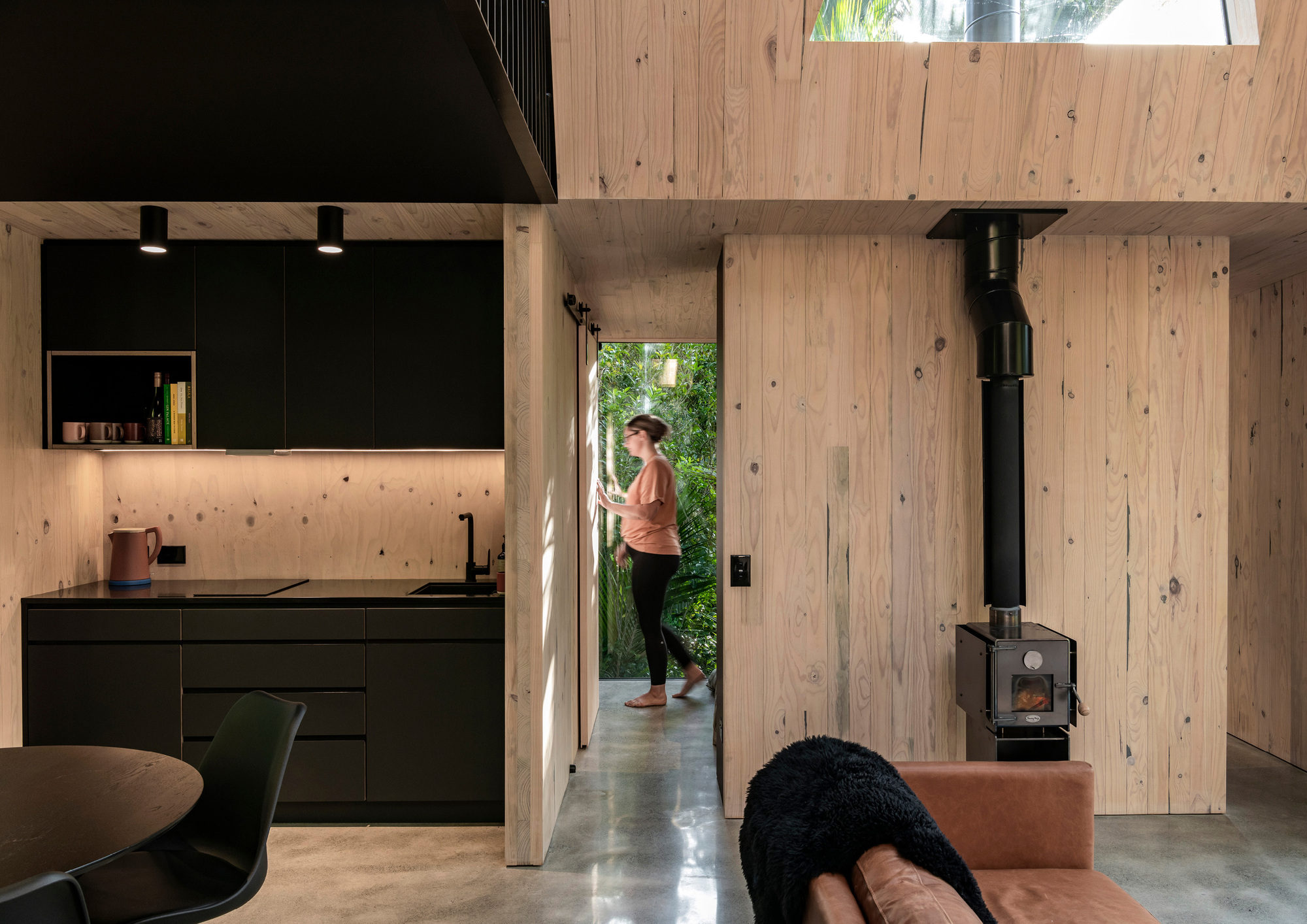 Galeria de Cabana Biv Punakaiki / Fabric - 11