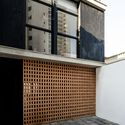 Tangerine House / EIXO Z arquitetos | ArchDaily