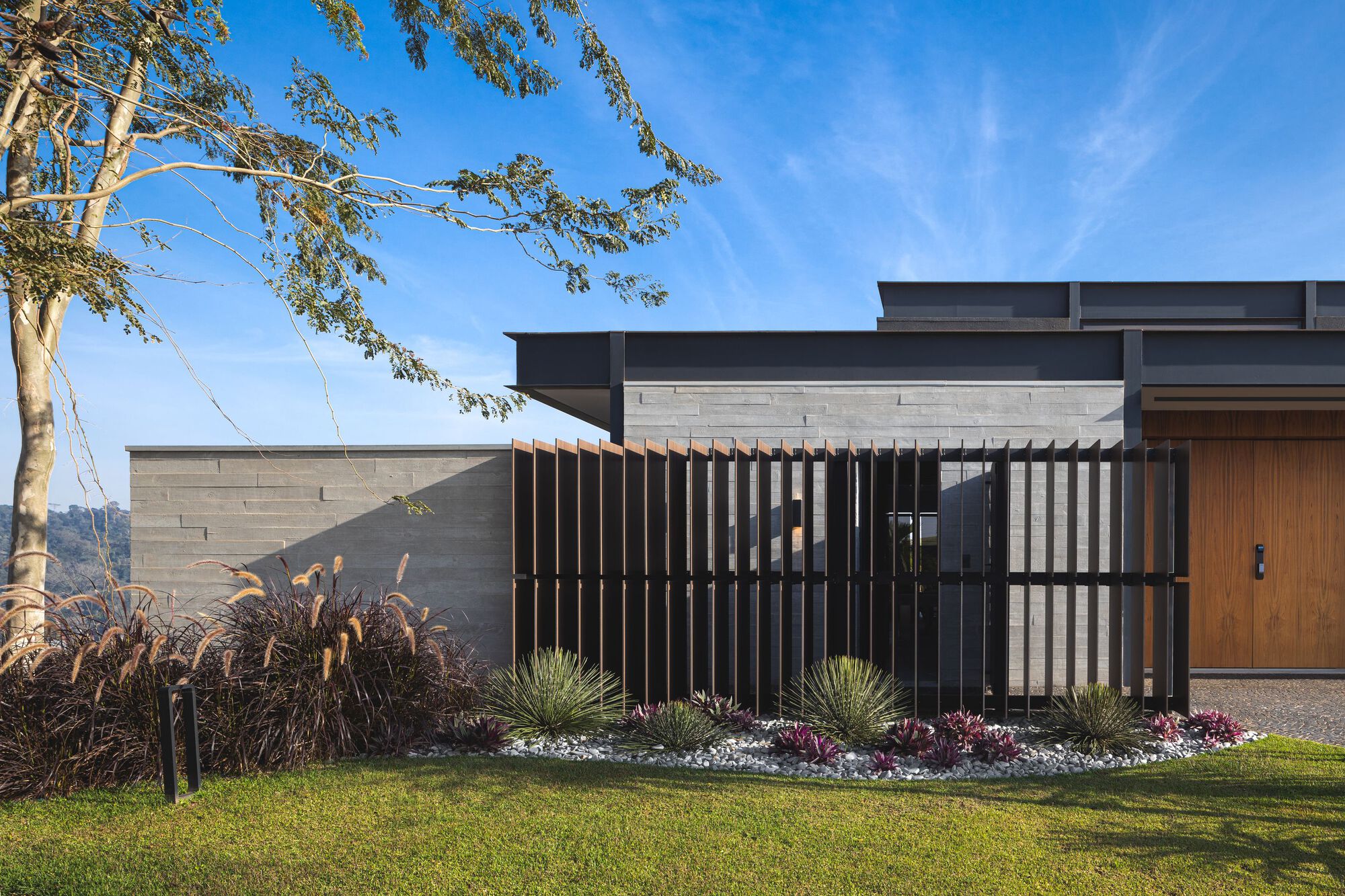 Galeria de Residência Serra / Pablo Lanza Arquitetura - 19