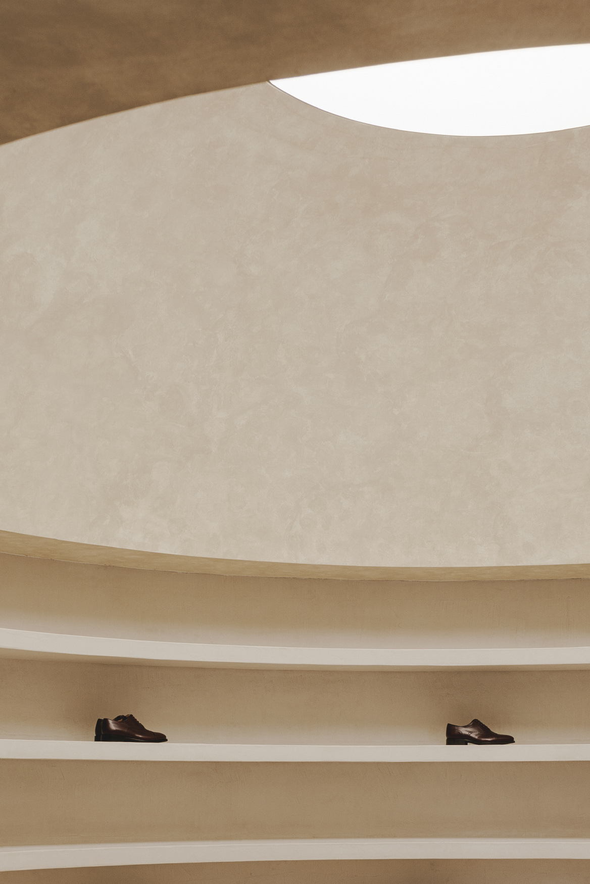 Gallery of Diplomatic Store / Estudio DIIR - 8