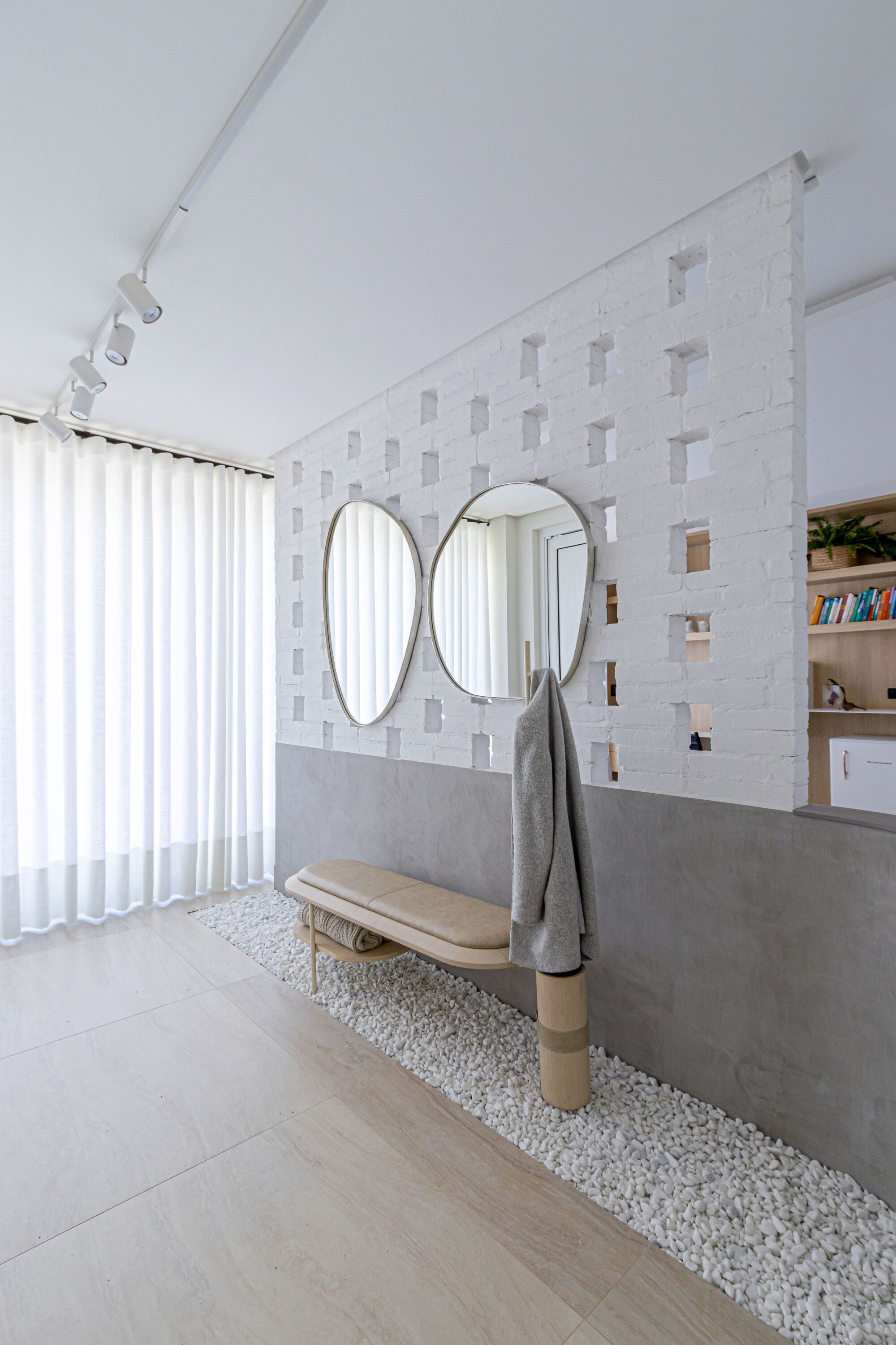 Gallery of Ramp House / Coelho Neto Arquitetura - 7