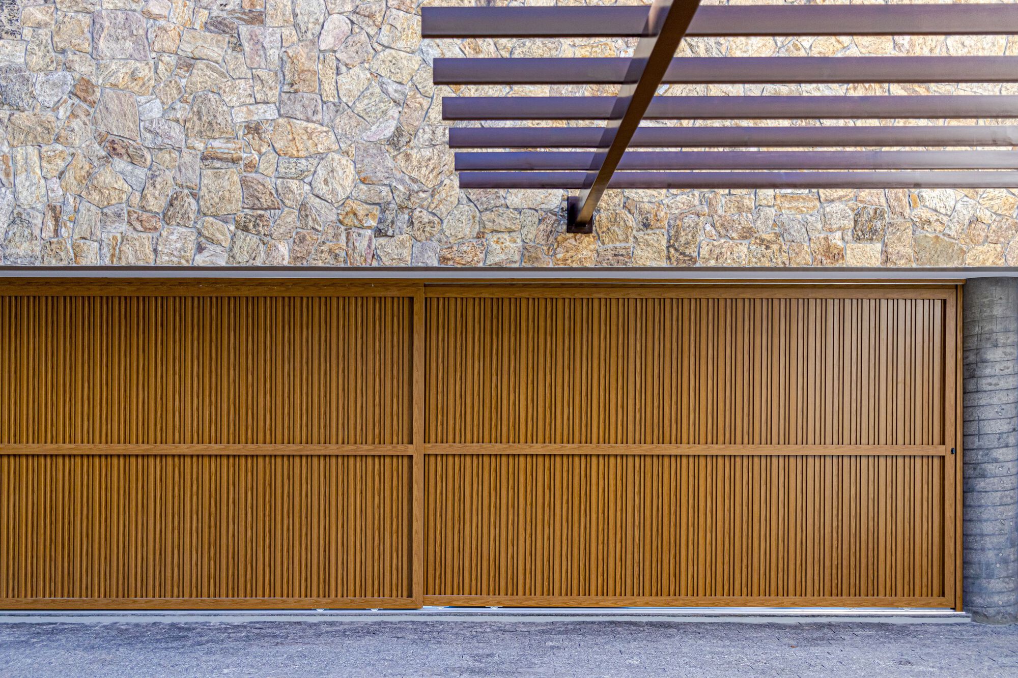 Gallery of Ramp House / Coelho Neto Arquitetura - 11