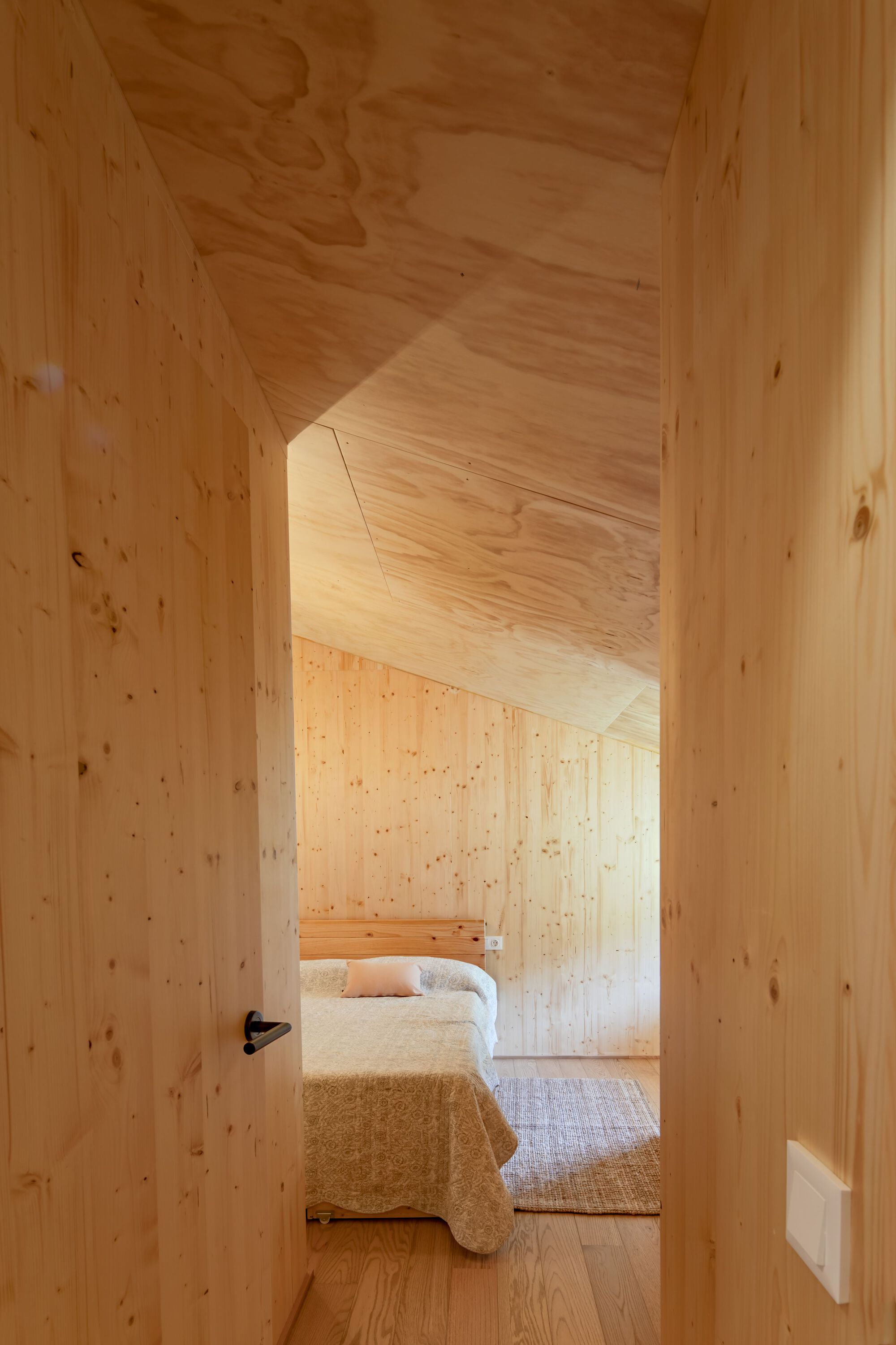 Gallery of Two Houses at Vidrà / Sau Taller d'Arquitectura - 4