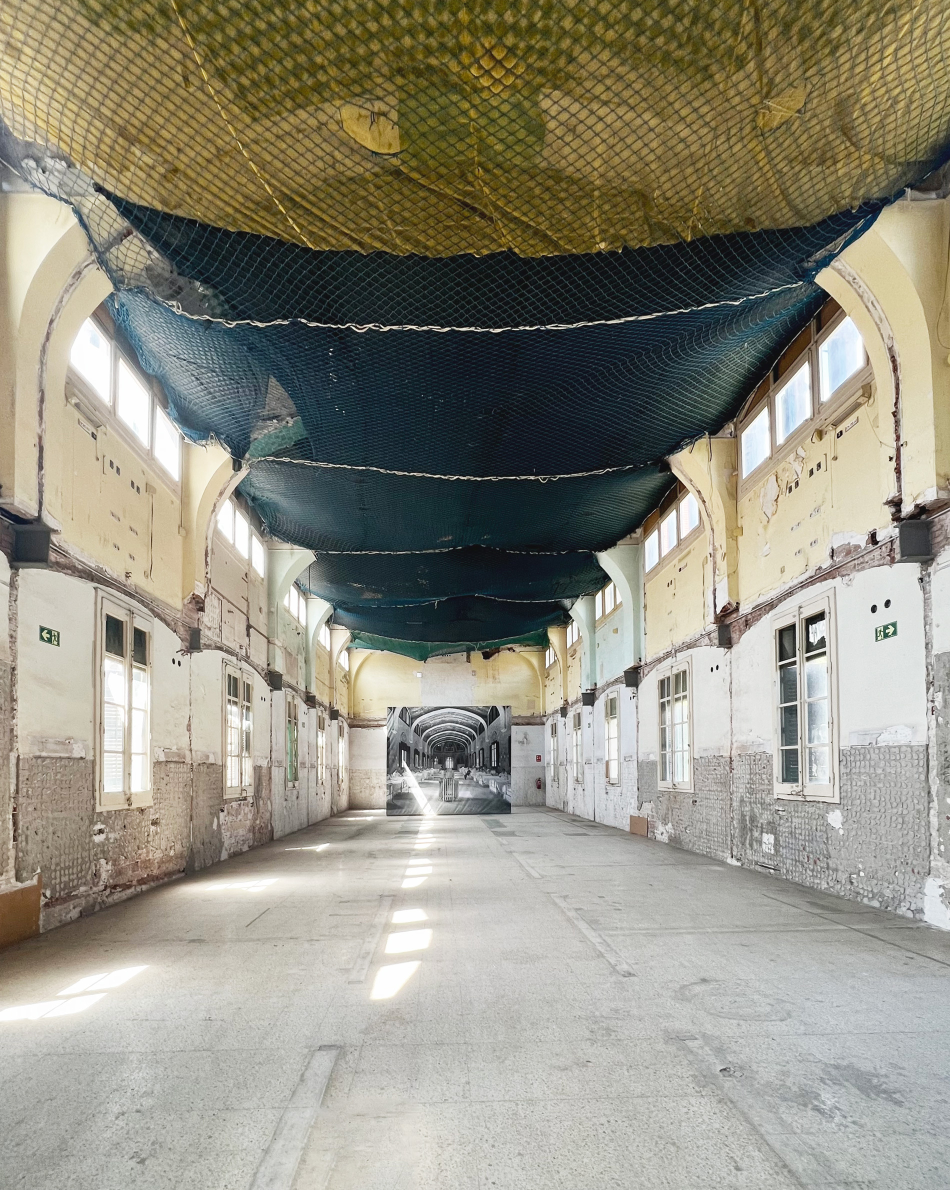 Gallery of Ephemeral pavilion LR3 Experience / NeuronaLab + Ruben ...