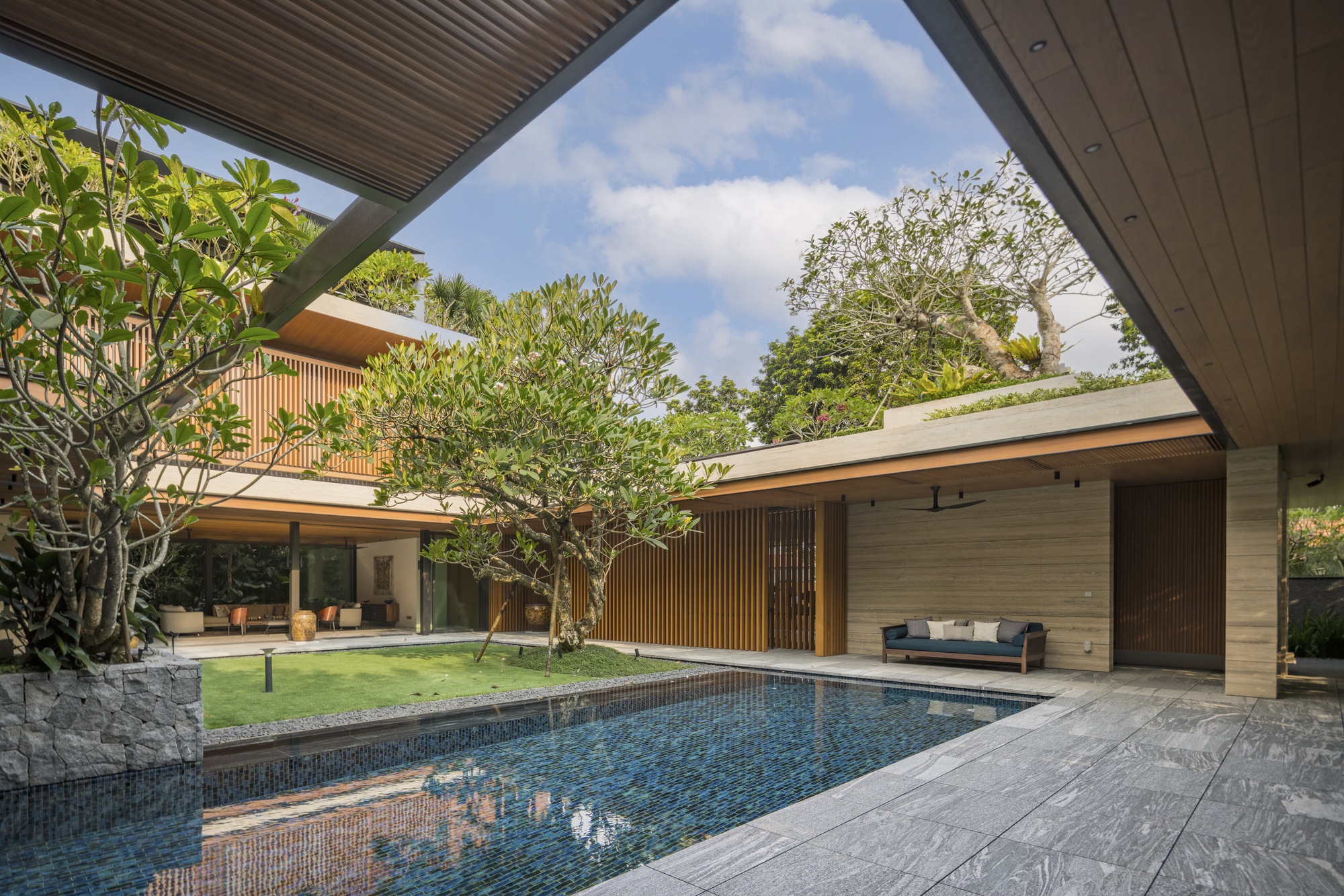 Gallery of Forgetting Time House / Wallflower Architecture + Design - 11