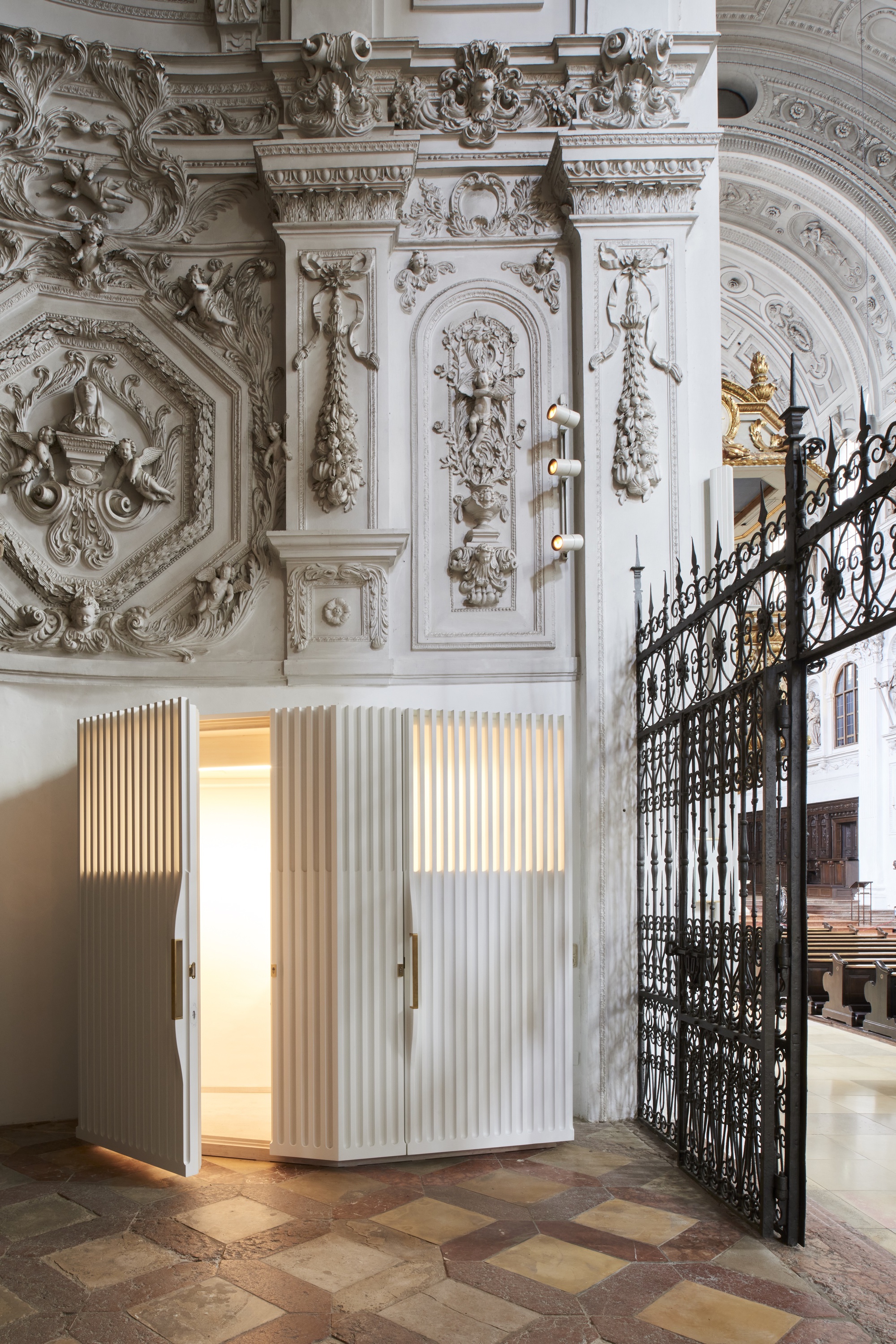 Gallery of Confessionals for St. Michael / kunze seeholzer architekten - 11